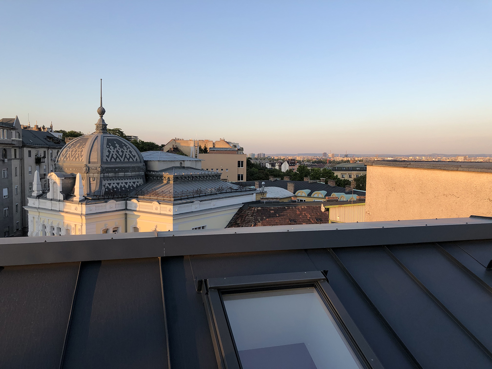 Atick Loft by Barsony Design Studio - Architizer