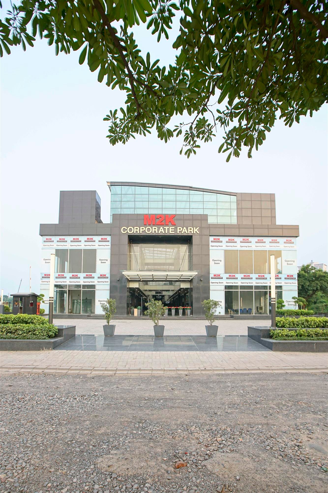 M2K Corporate Park, Gurgaon by Design Forum International - Architizer