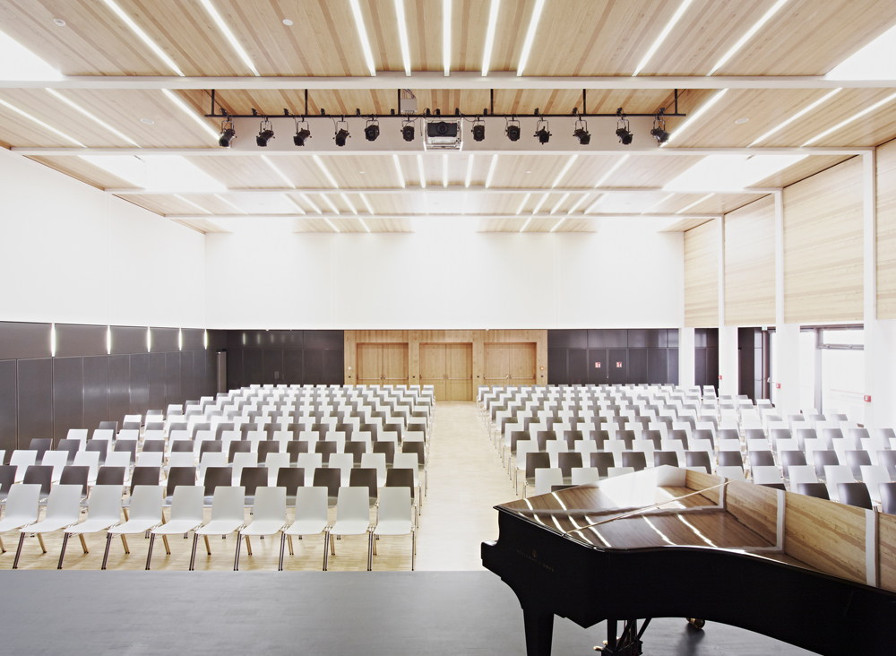 Grammar School Frankfurt-Riedberg by a+r Architekten - Architizer