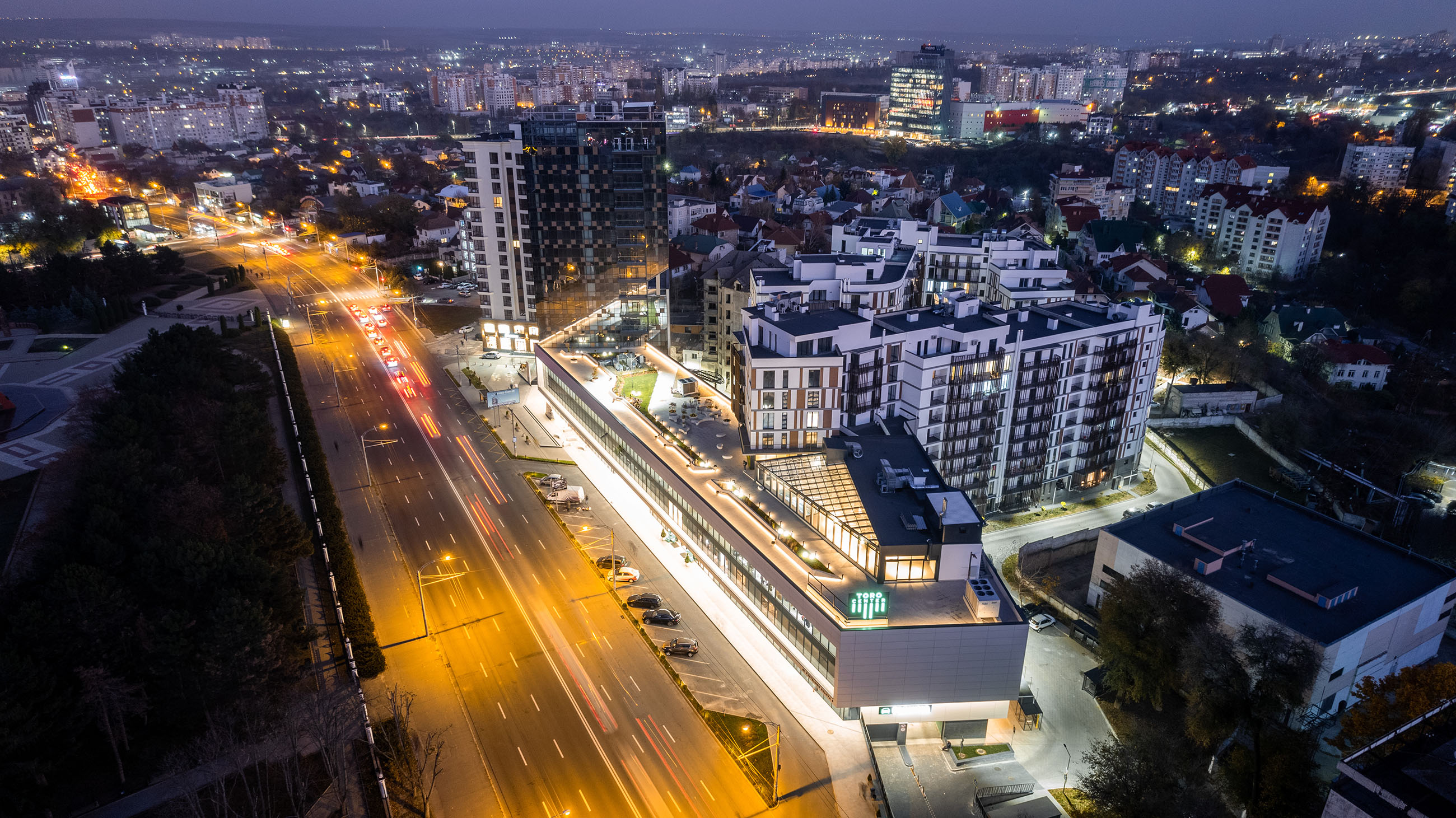 TORO CENTER – MULTIFUNCTIONAL HYBRID COMPLEX by AB+Partners - Architizer
