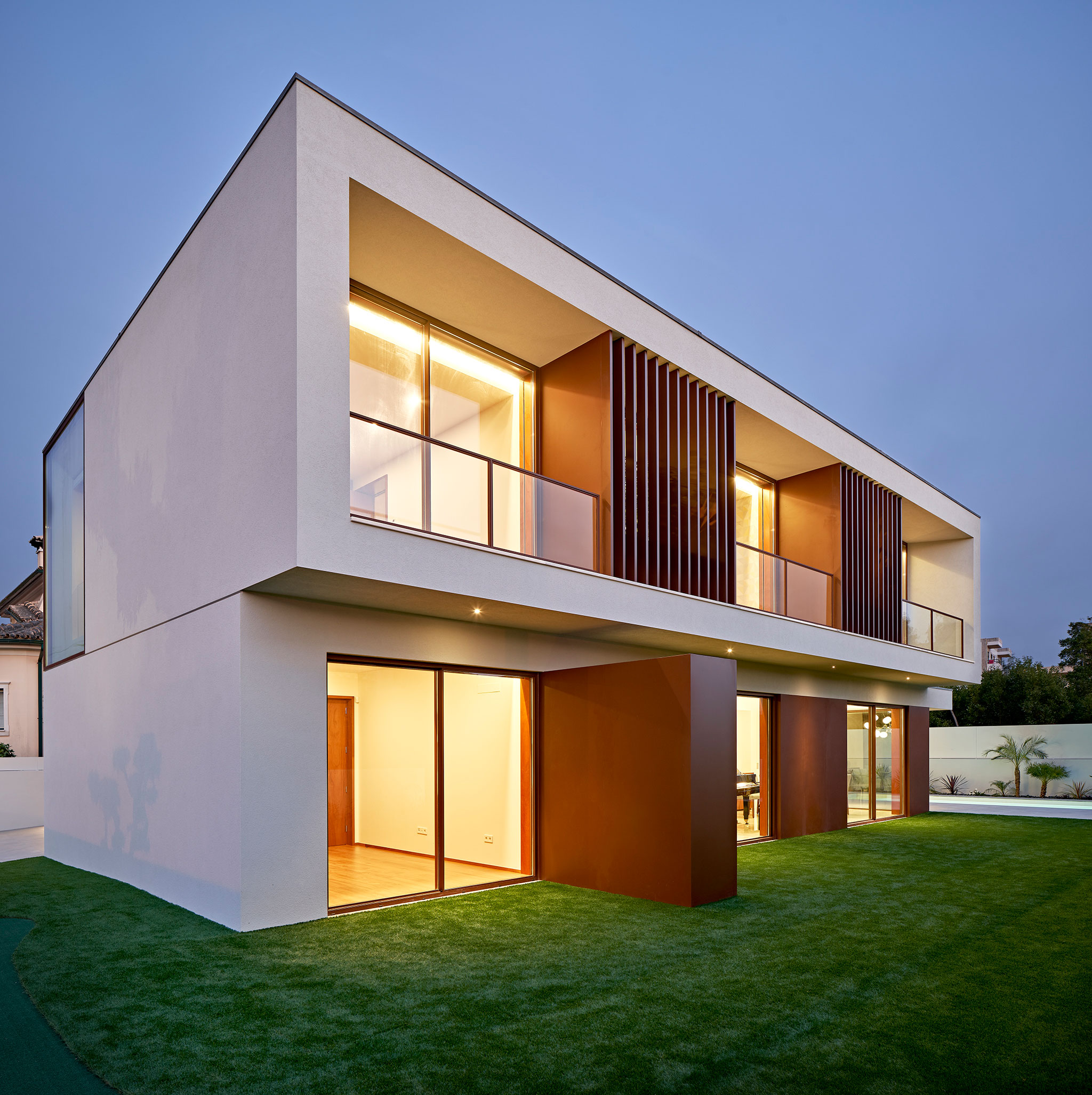 J.C.R. House by Atelier d'Arquitectura Lopes da Costa - Architizer