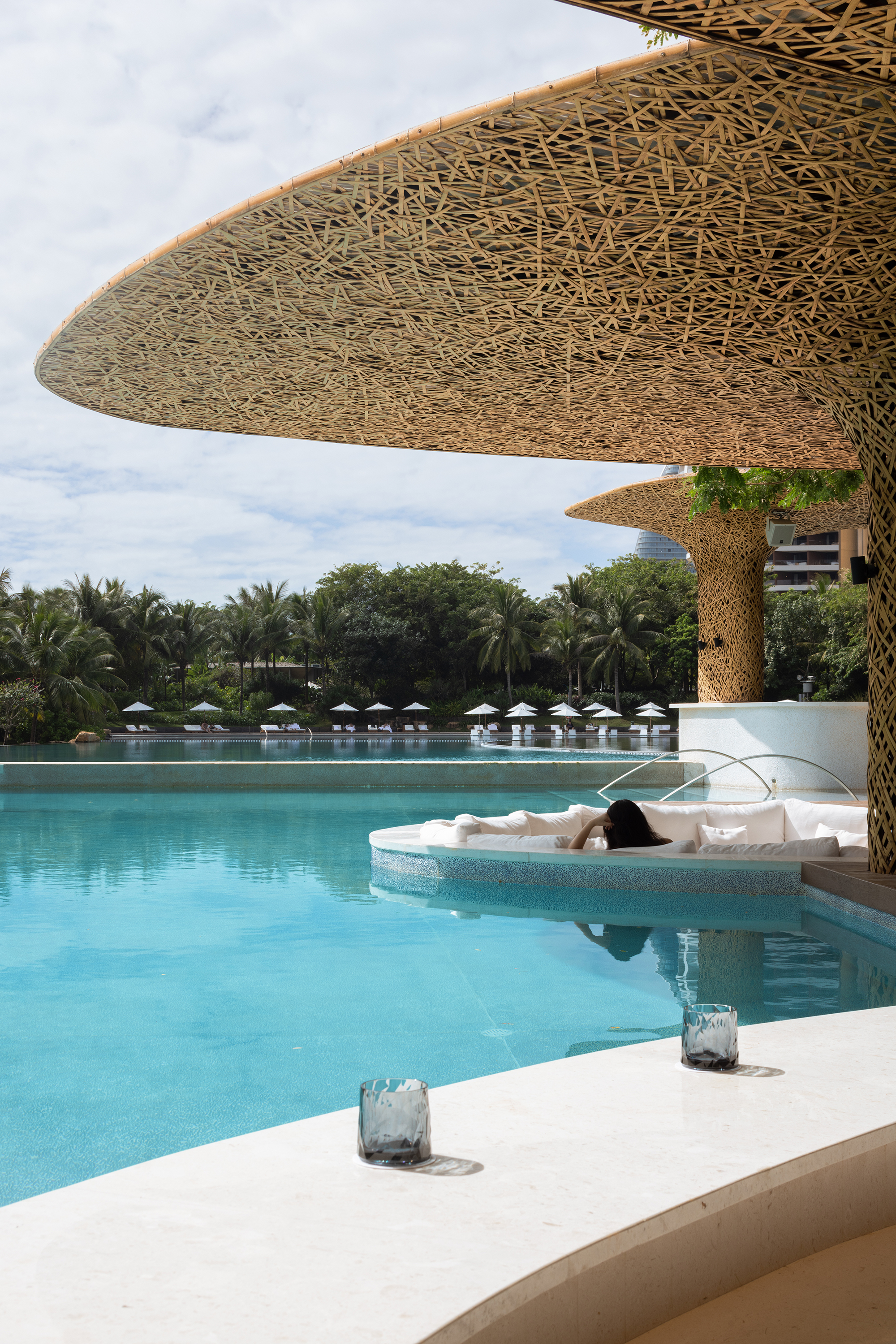 Beach Club at The Sanya EDITION by Various Associates - Architizer