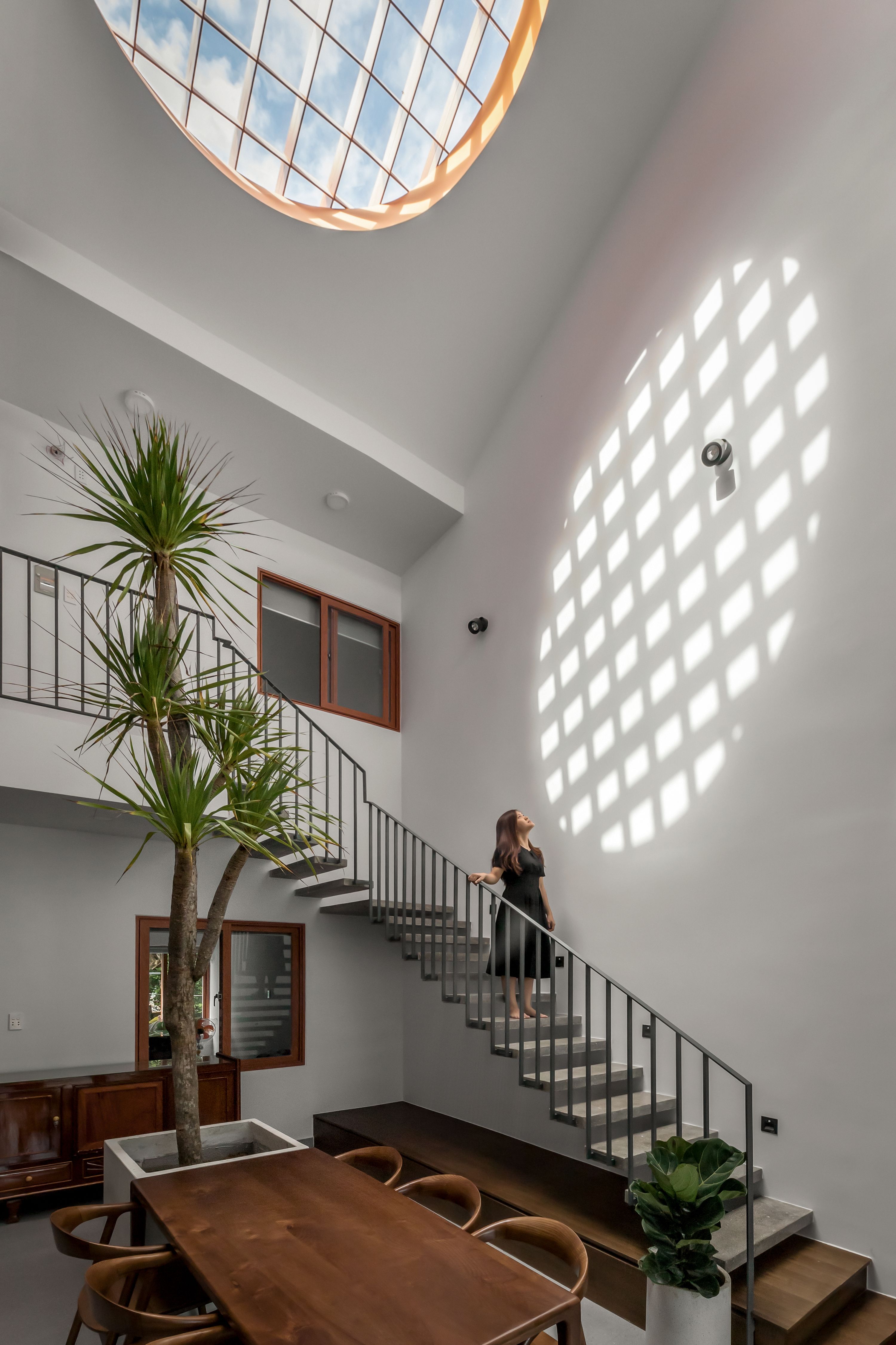 Sun house by Space+ Architecture - Architizer