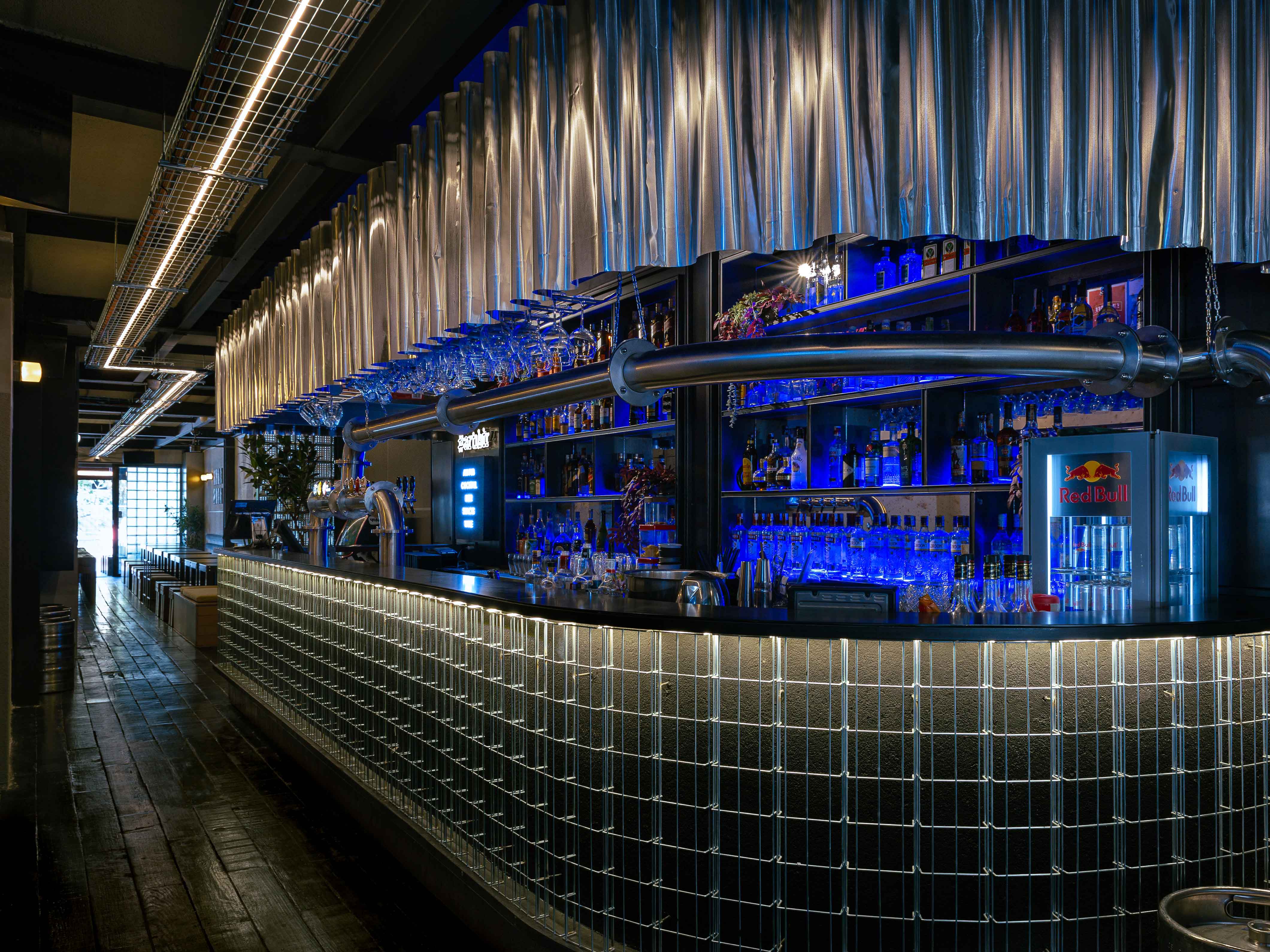 AYI PUB - A NEW MODERN PUB by BARN arch. - Architizer