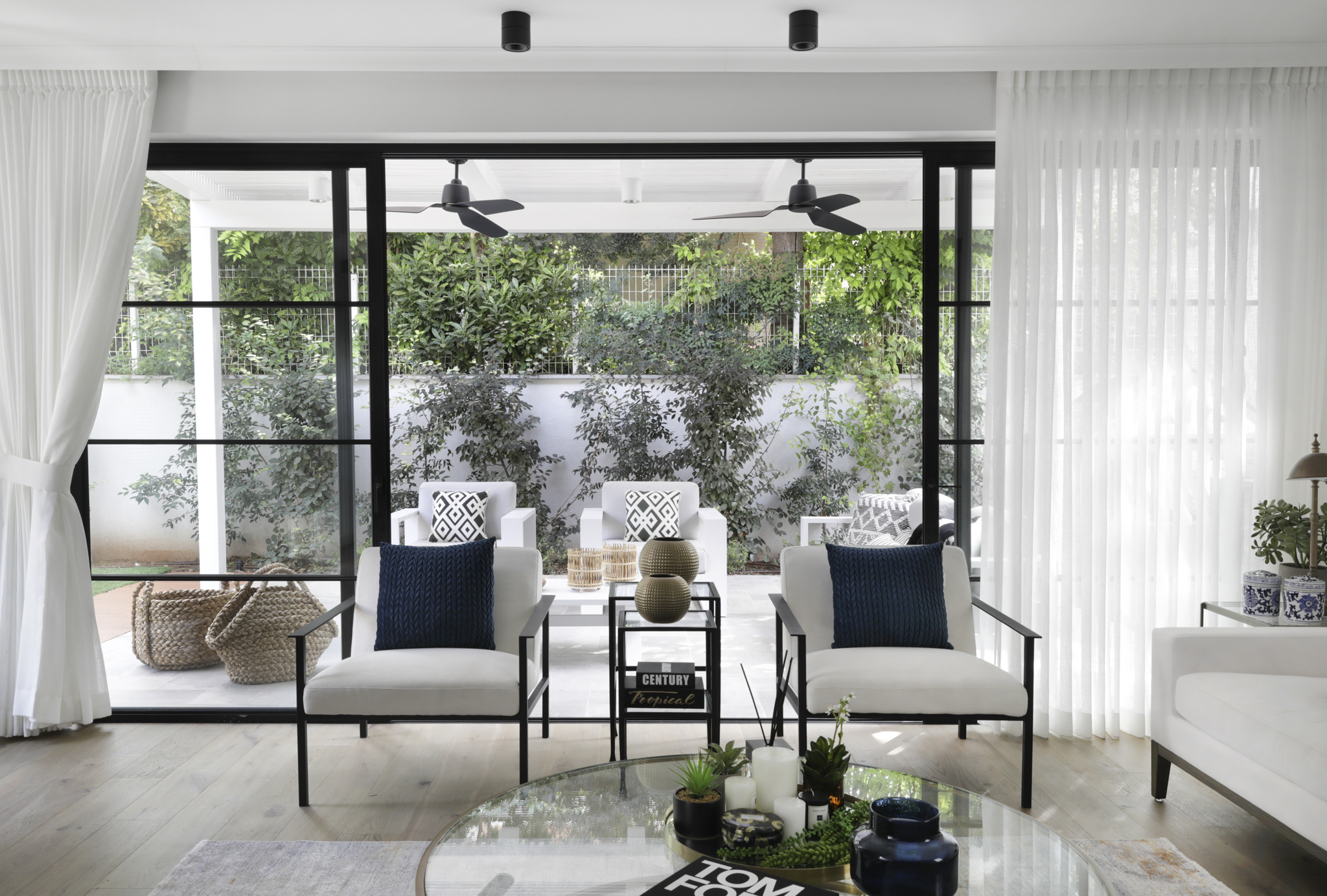 American Style in an Israeli Location by Karen Maimon - Interior design ...