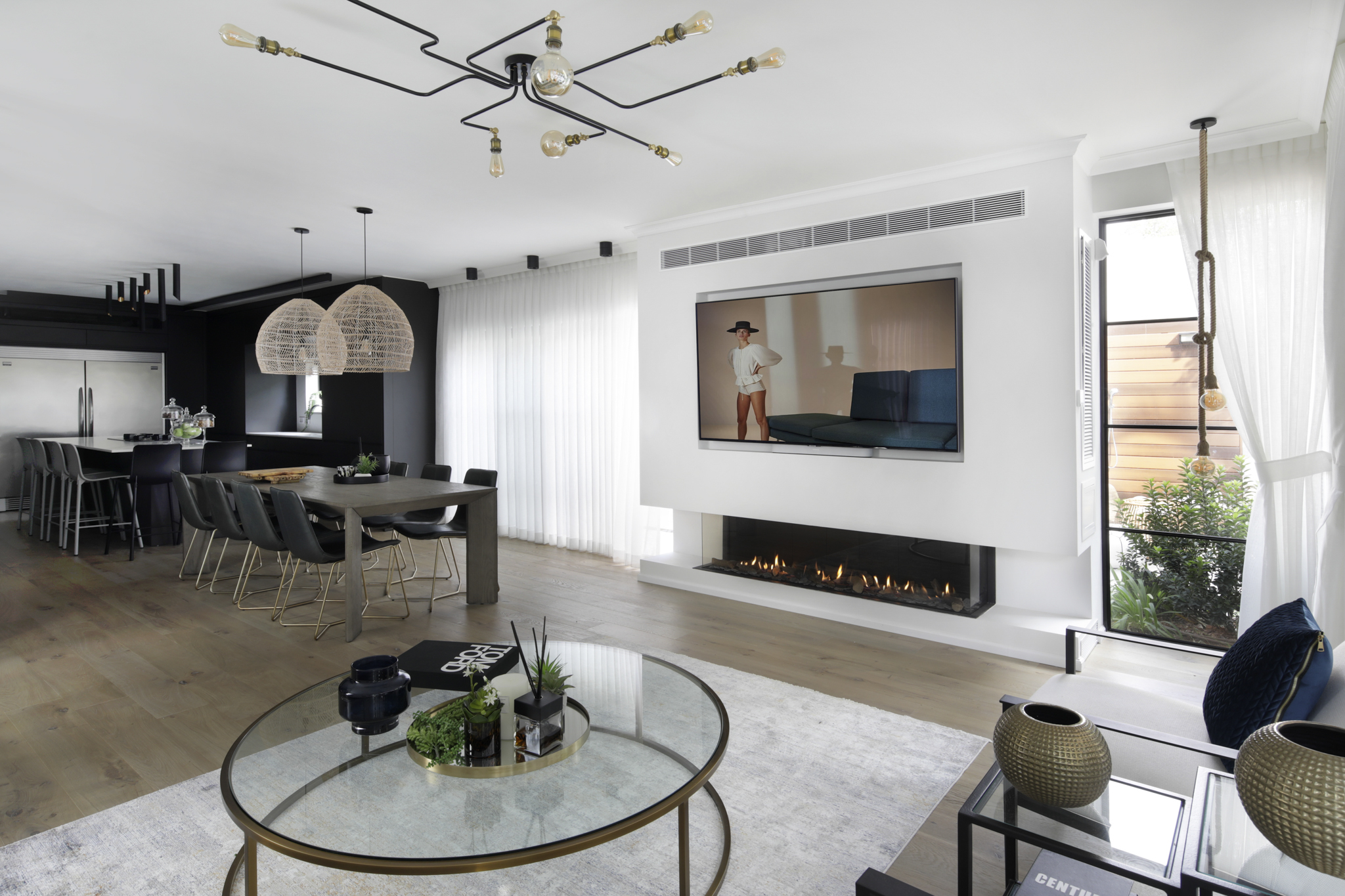 American Style in an Israeli Location by Karen Maimon - Interior design ...