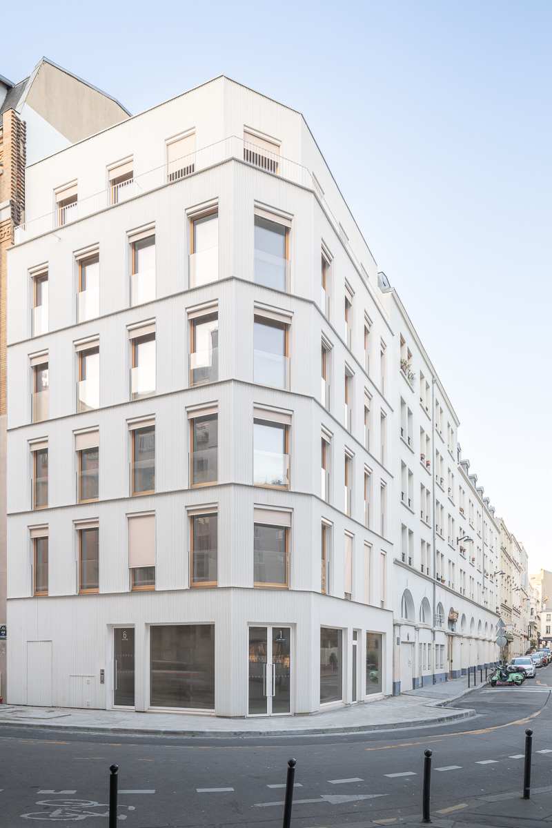 Wooden housing in the centre of Paris by Mobile Architectural Office ...