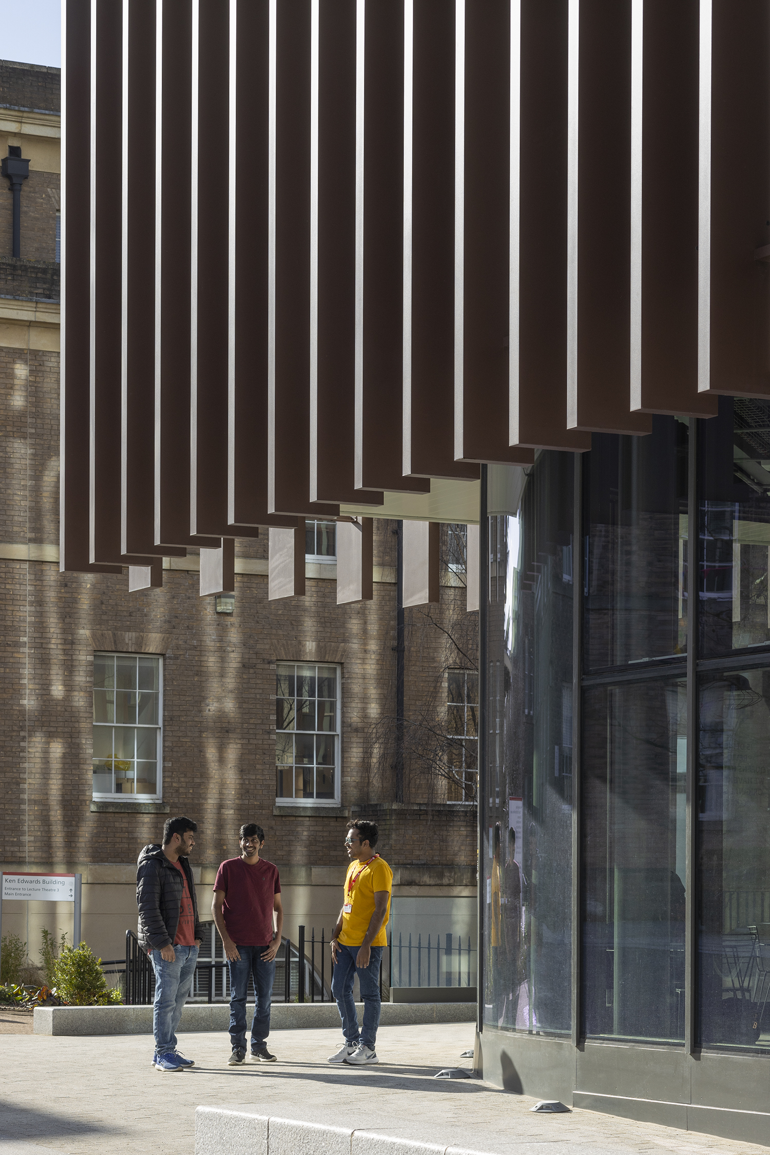 Percy Gee East Wing University of Leicester by Shepheard Epstein Hunter ...