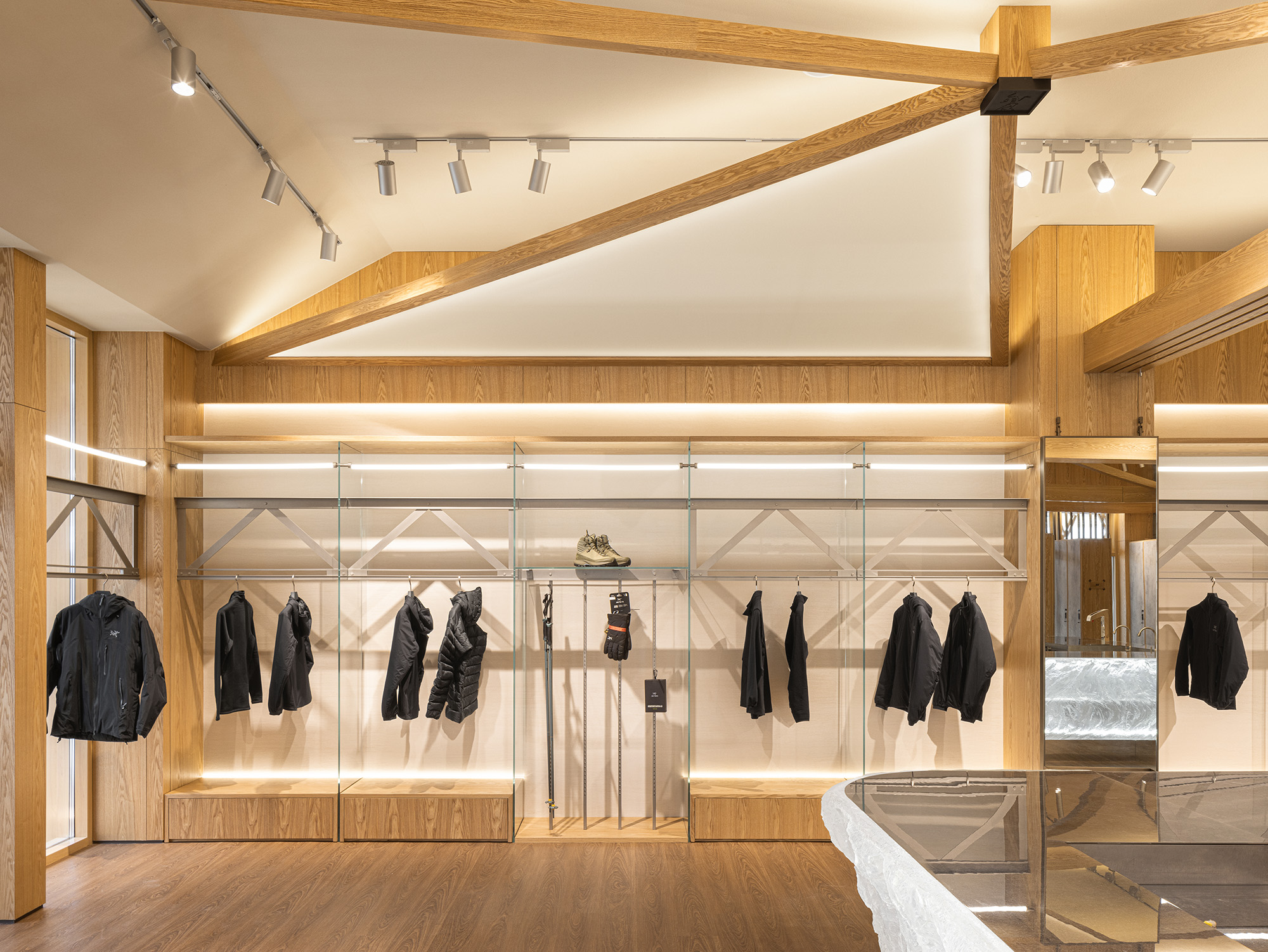 Arc' teryx BDH Academy Store by STILL YOUNG - Architizer