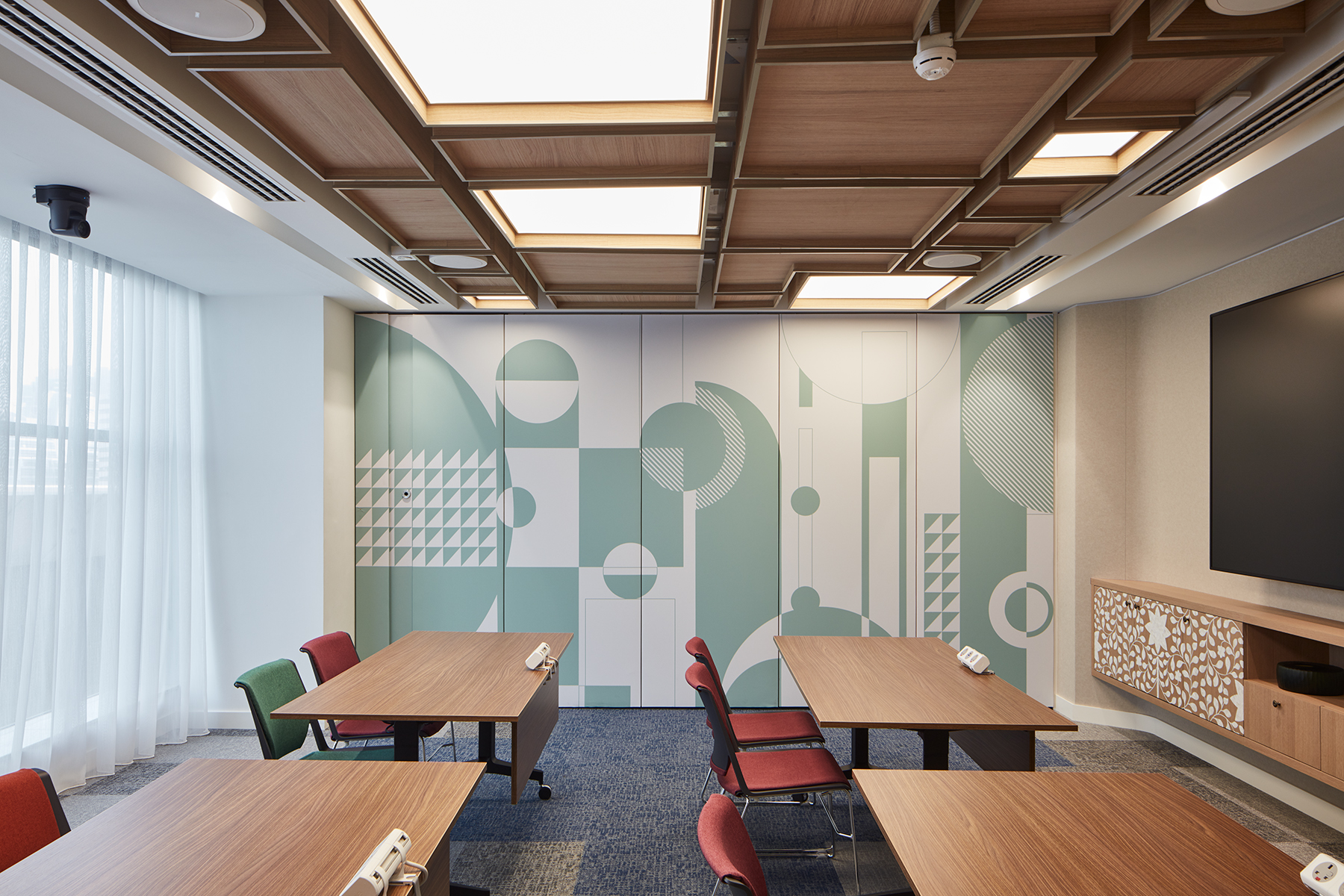 LinkedIn MENA Headquarters by SAY Studio - Architizer