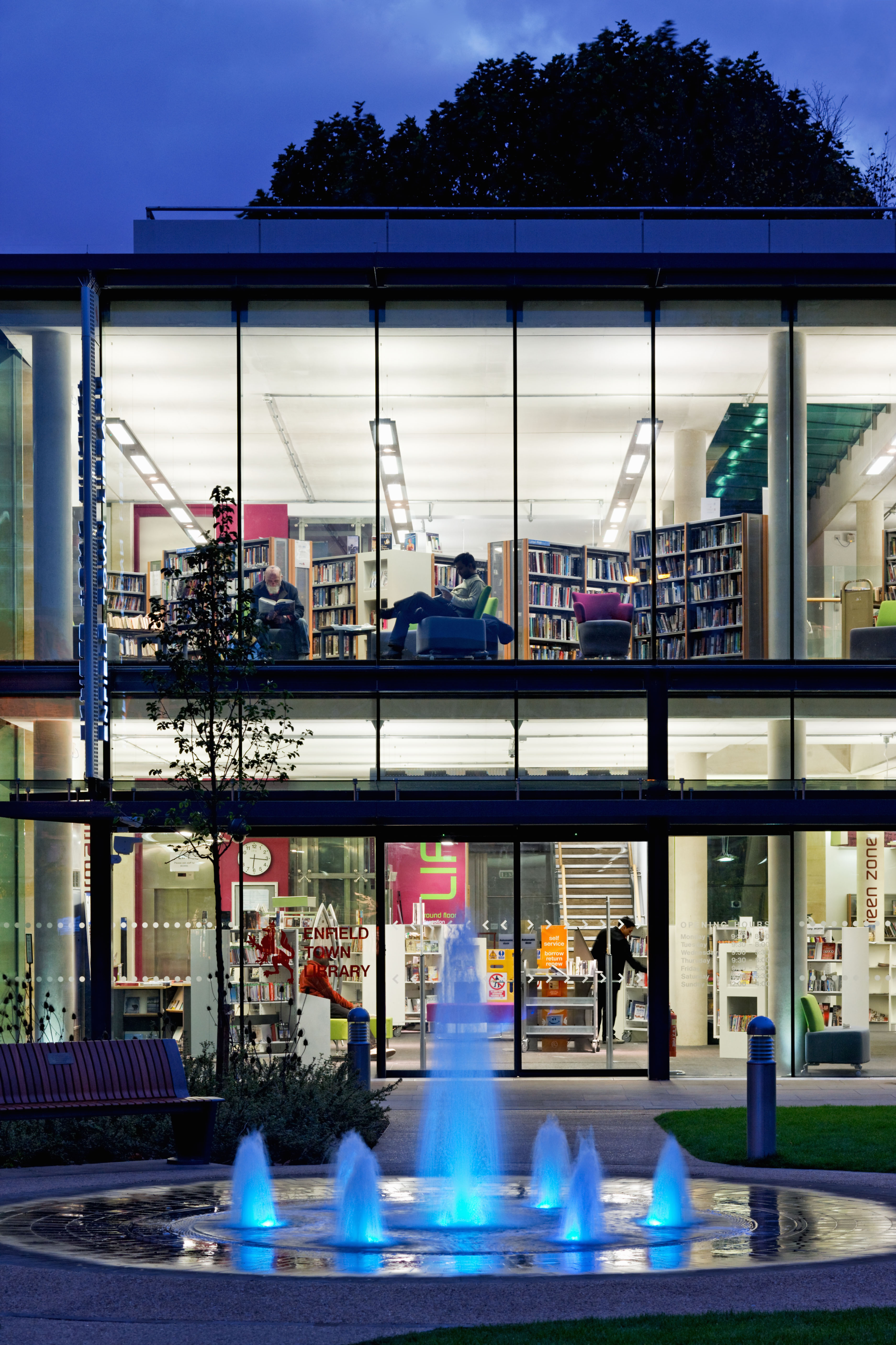 Enfield Town Library by Shepheard Epstein Hunter - Architizer