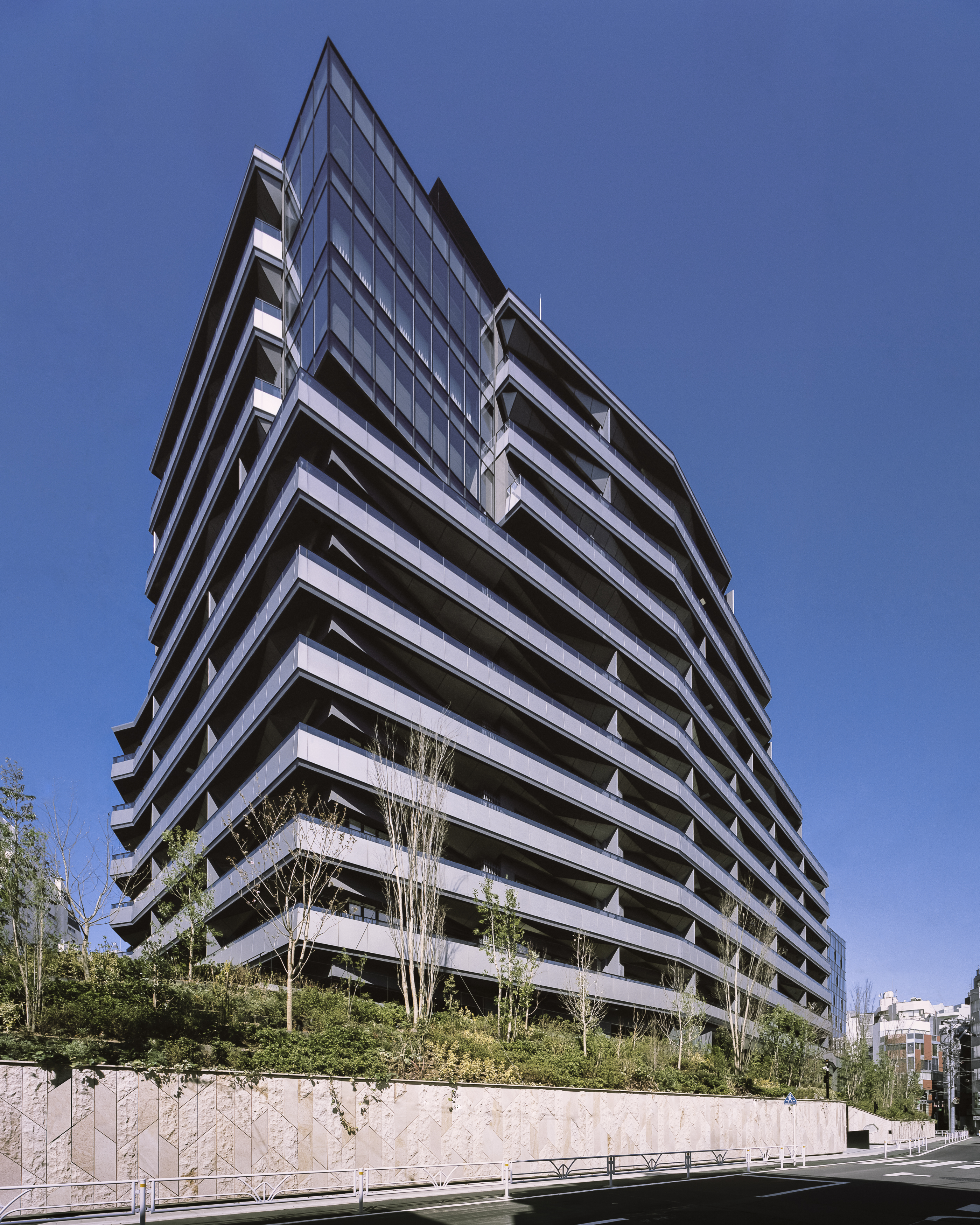 PROUD Ebisu Hillside Garden by NIKKEN HOUSING SYSTEM - Architizer