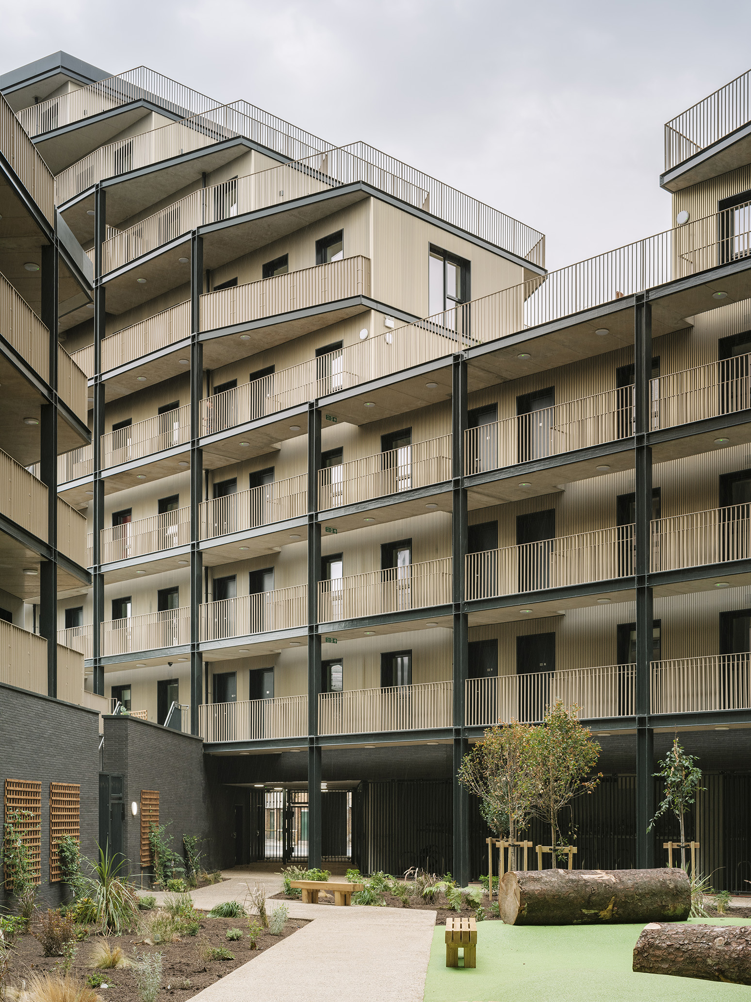 Dockley Apartments by Studio Woodroffe Papa - Architizer