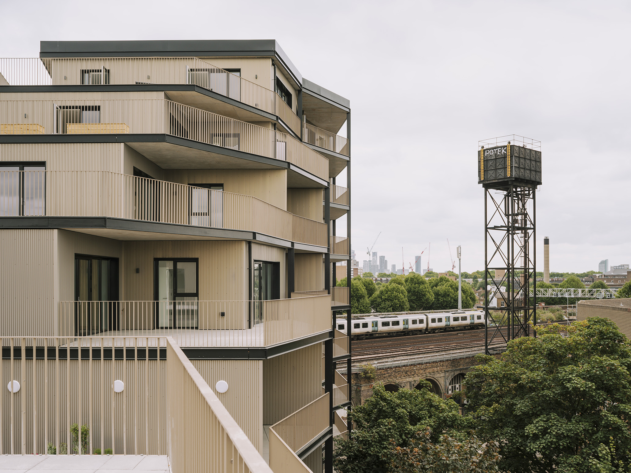 Dockley Apartments by Studio Woodroffe Papa - Architizer