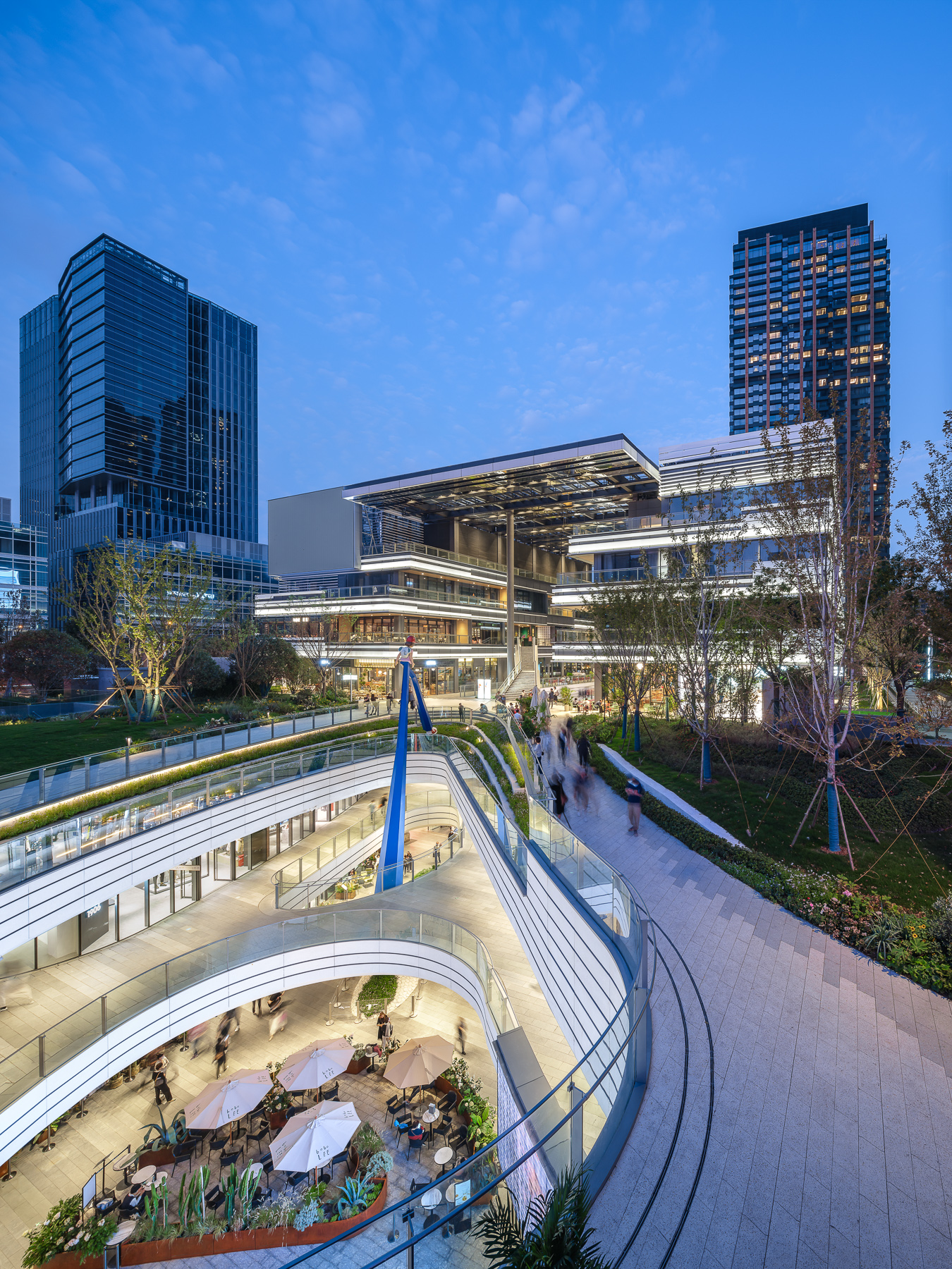 Commercial Podium in East Alley of Shanghai Suhe MixC World by ...