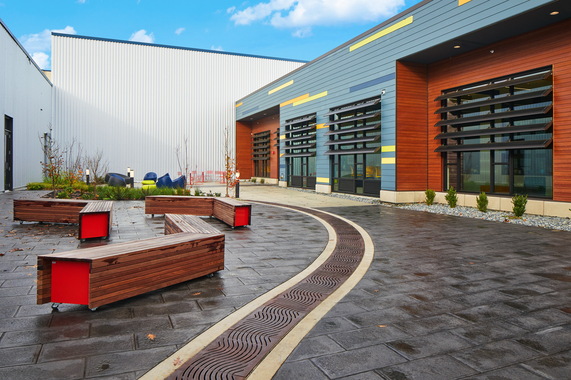 Woodburn High School CTE Building by Oh planning+design, architecture ...