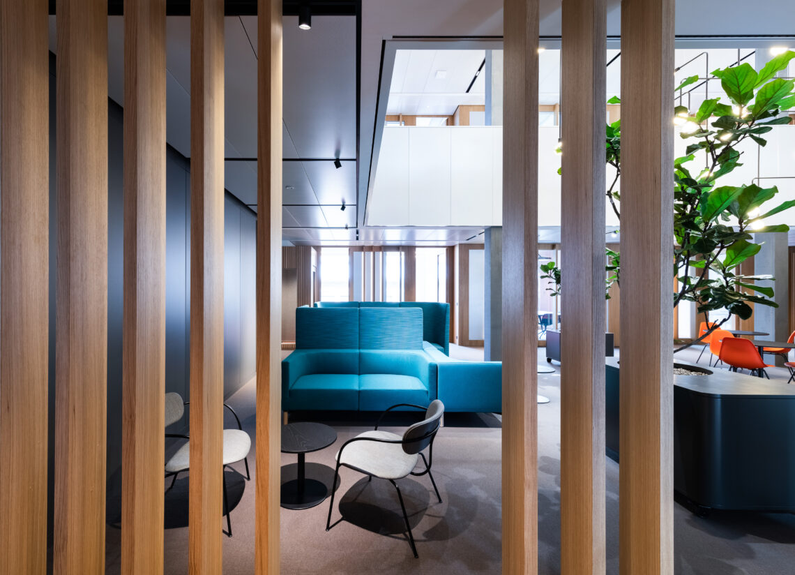 PartnerRe Office by OOS - Architizer