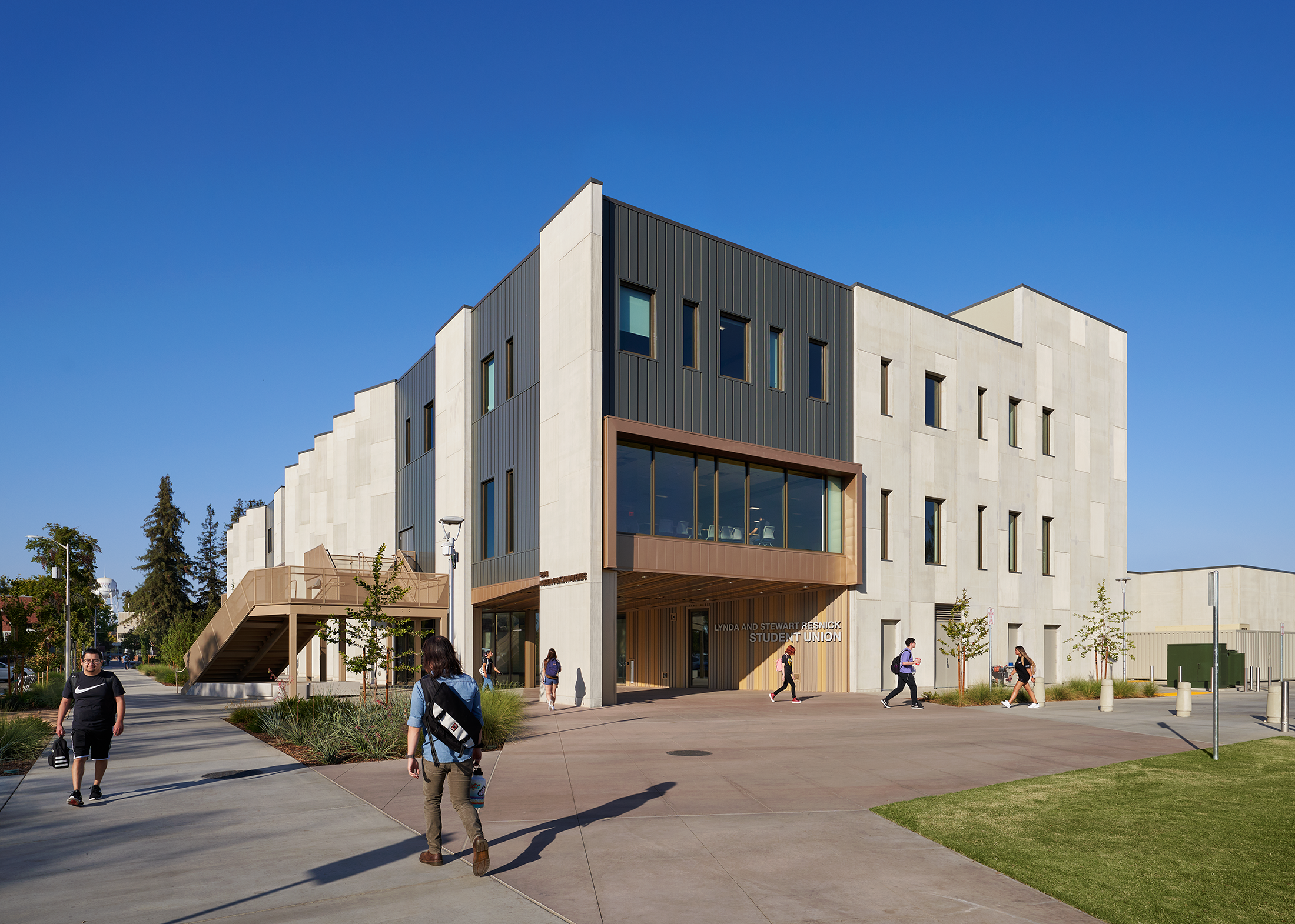 Fresno State Lynda and Stewart Resnick Student Union by HED - Architizer