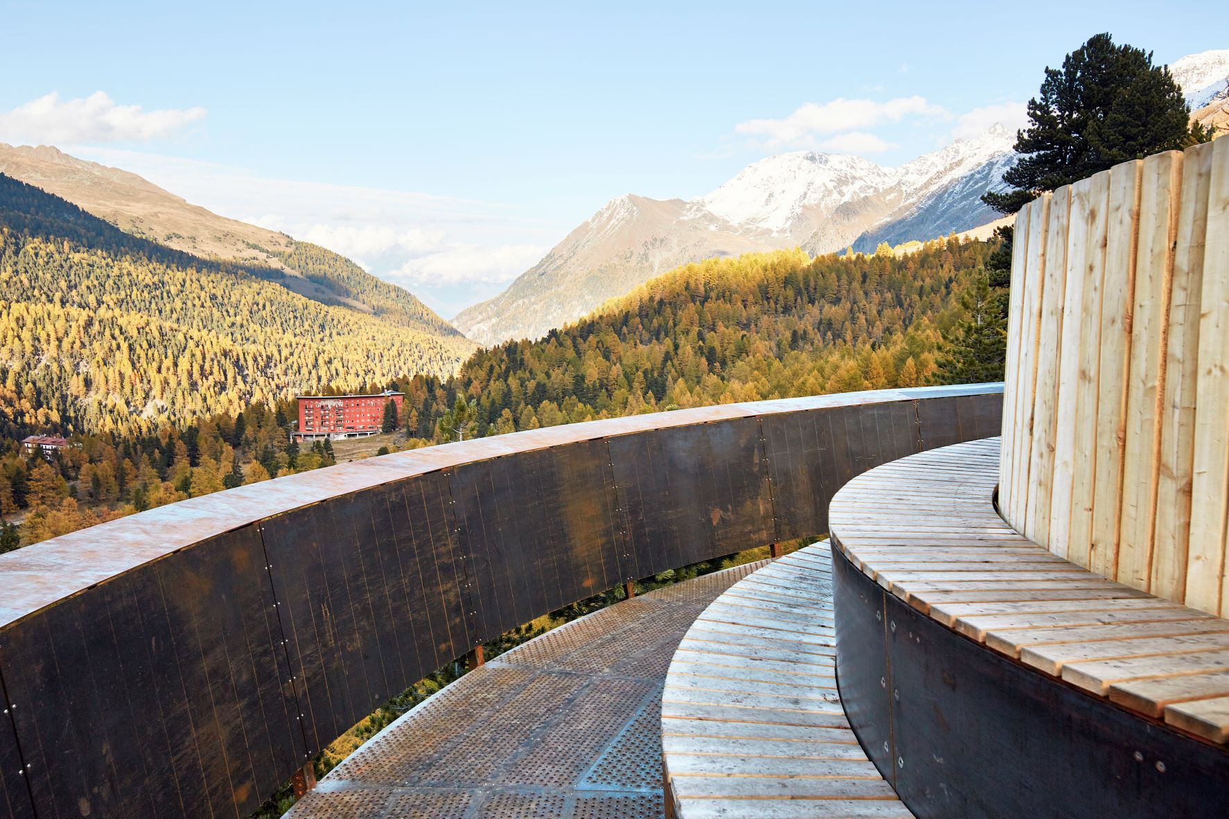 Idea 3598757: Plima Gorge Trail by tara in Italy - Architizer