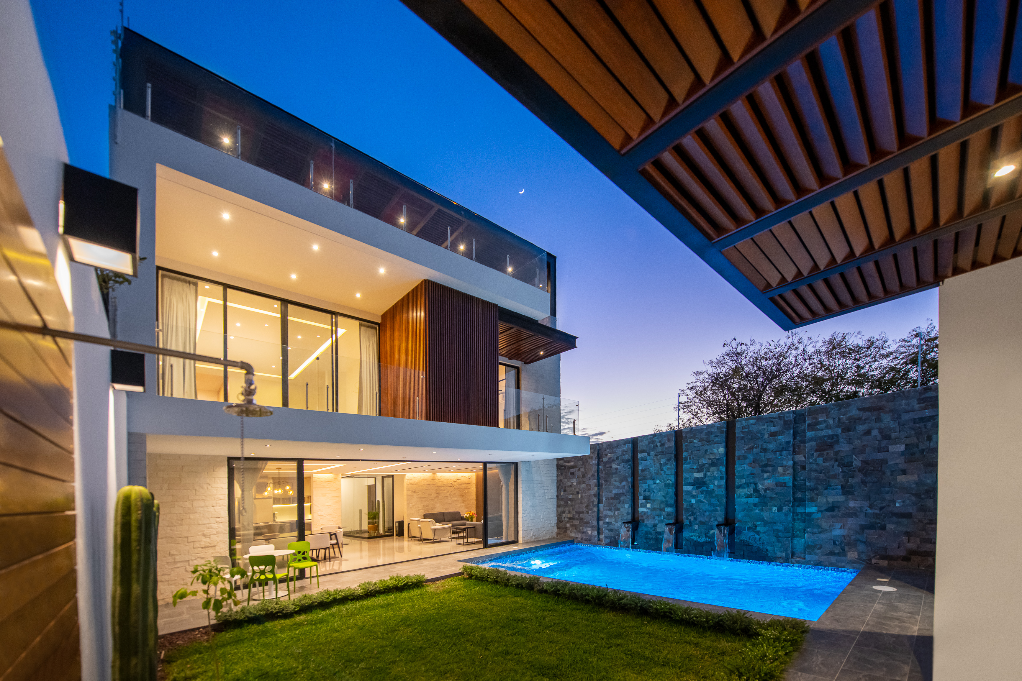 Los Pinos by Logari Arquitectos - Architizer