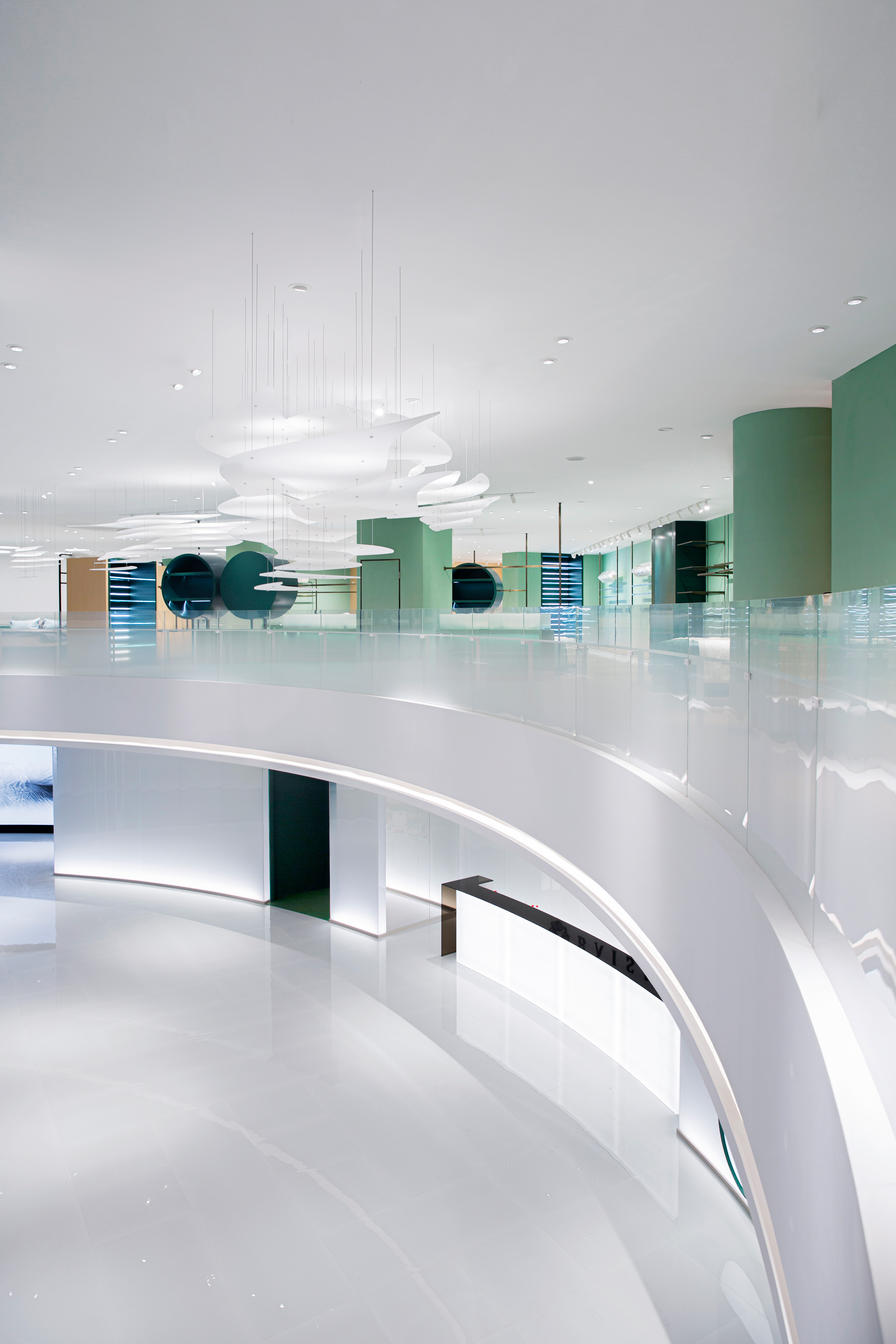 INSIDE OF é é é - Symbiosis of flagship factory and retail by Greater ...