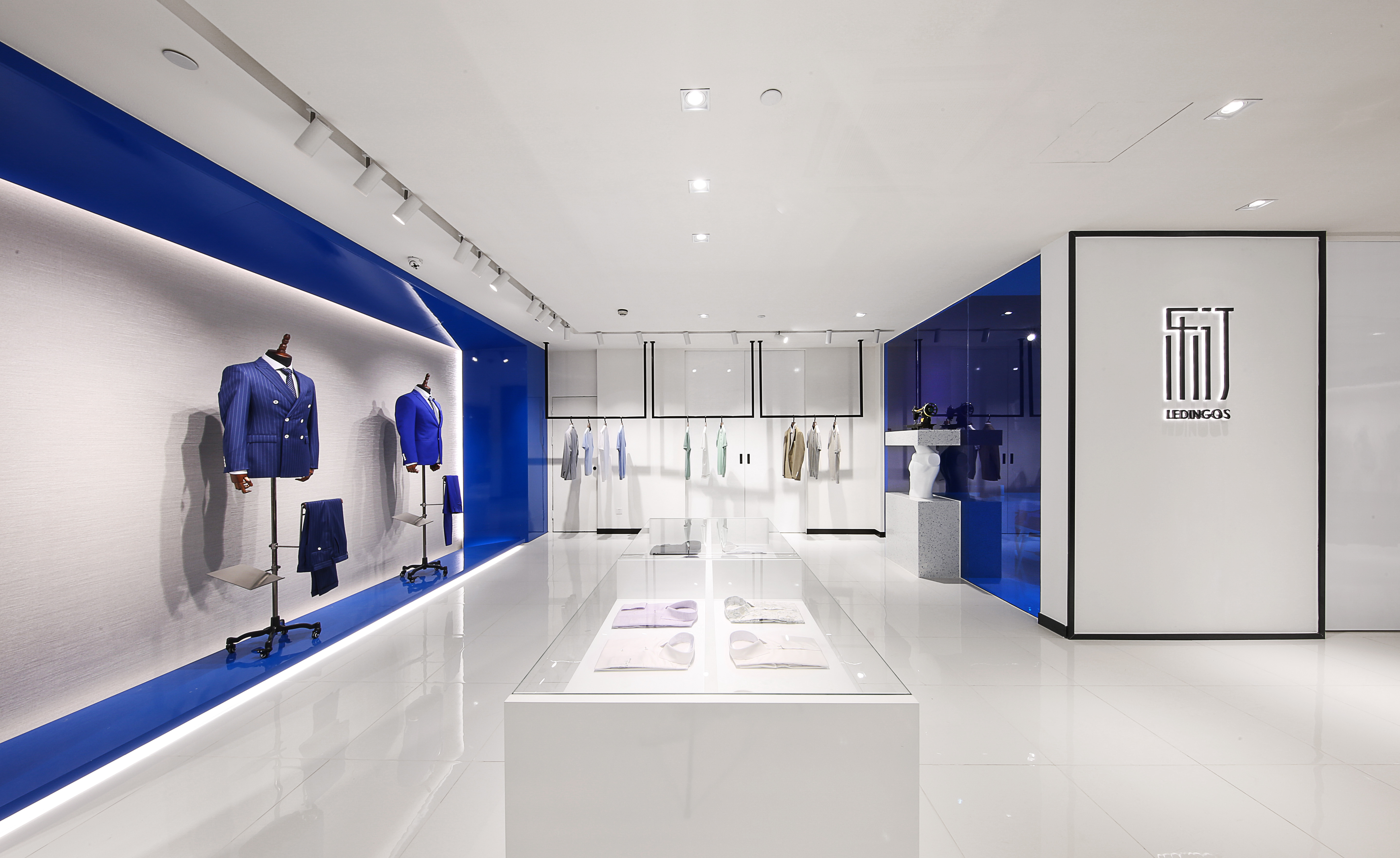 LEDING Bespoke by Greater Dog Architects - Architizer