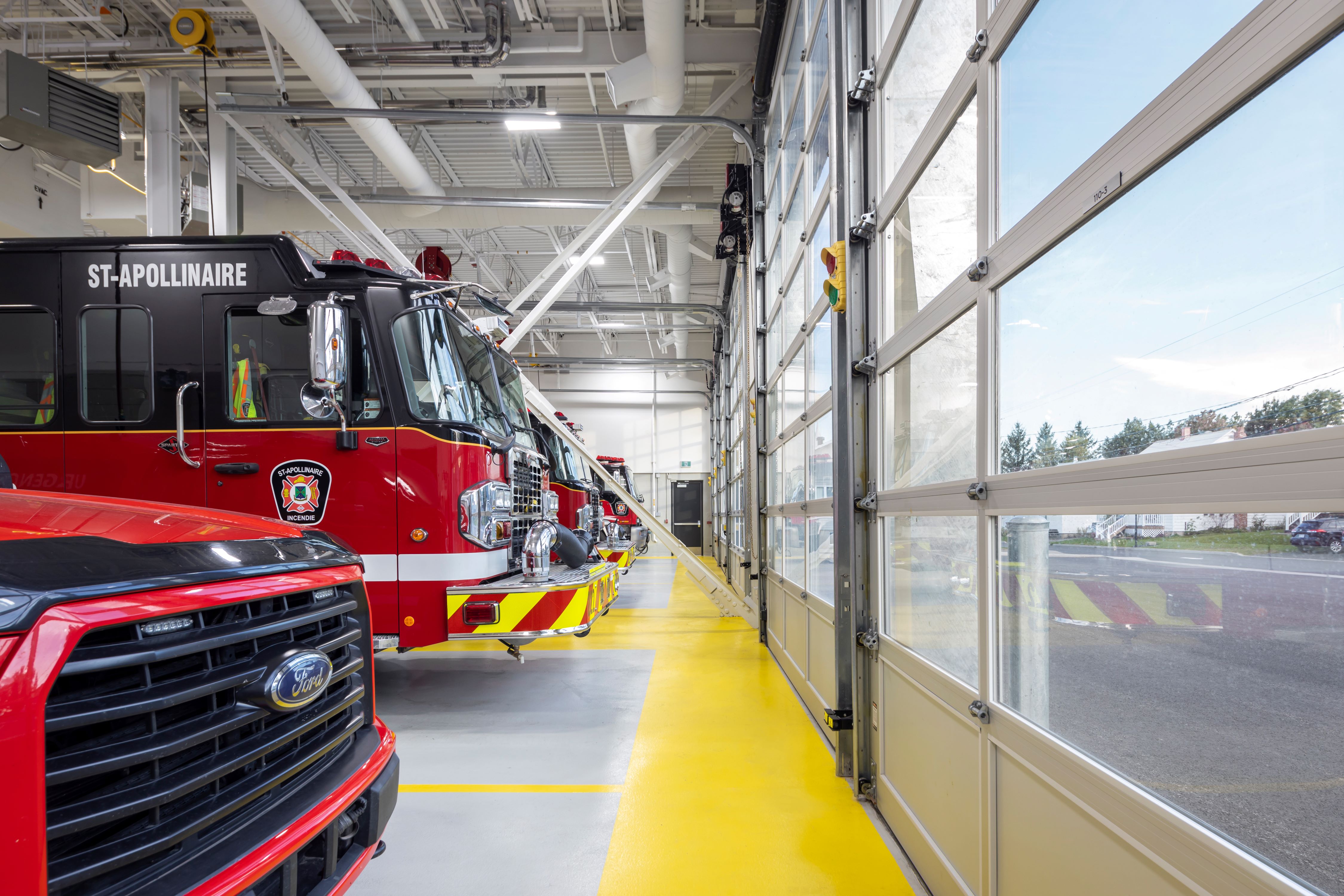 Caserne incendie de St-Apollinaire by CCM2 architectes - Architizer