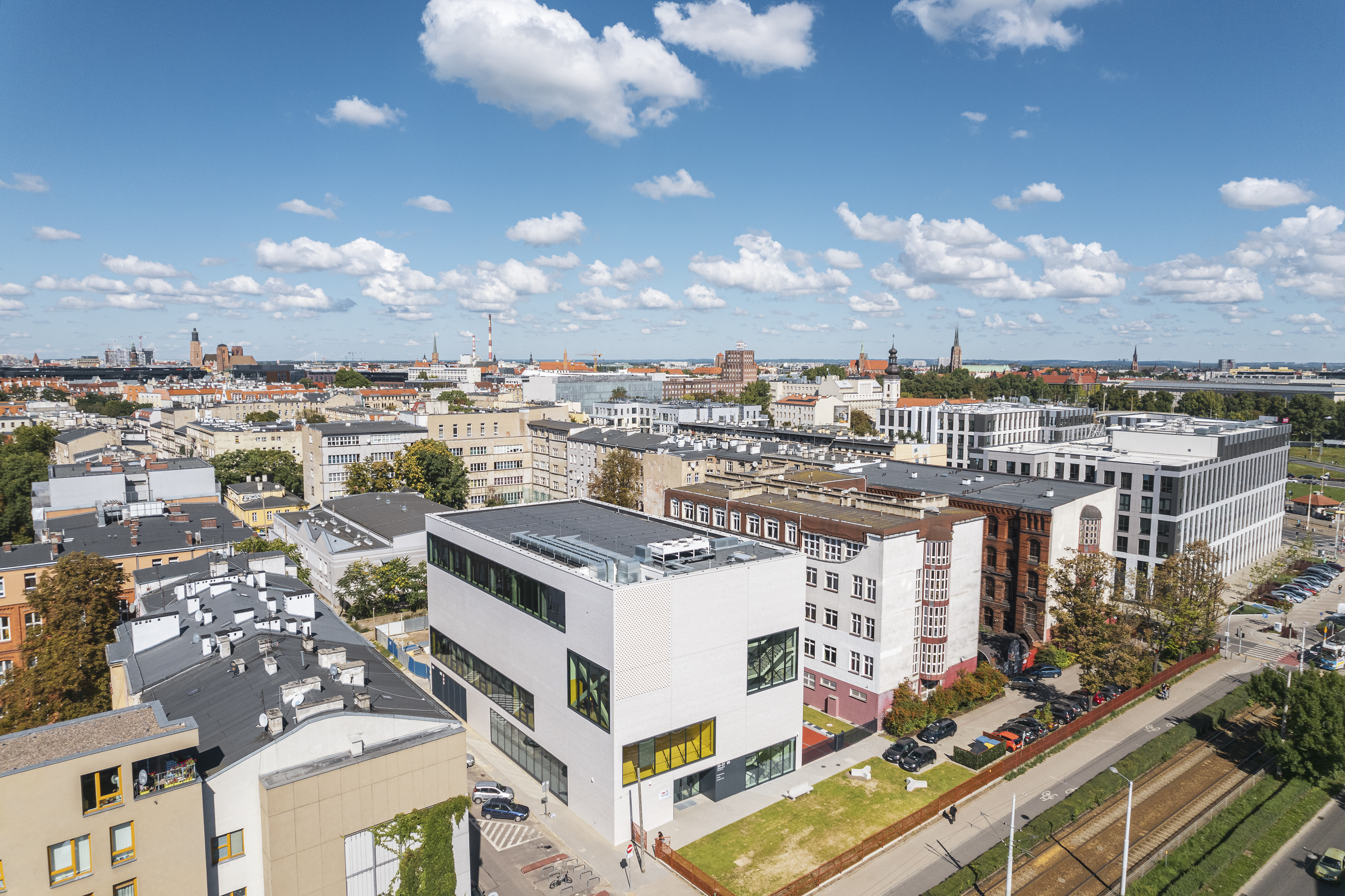 Hybrid sports complex with fencing hall by arch_it piotr zybura ...