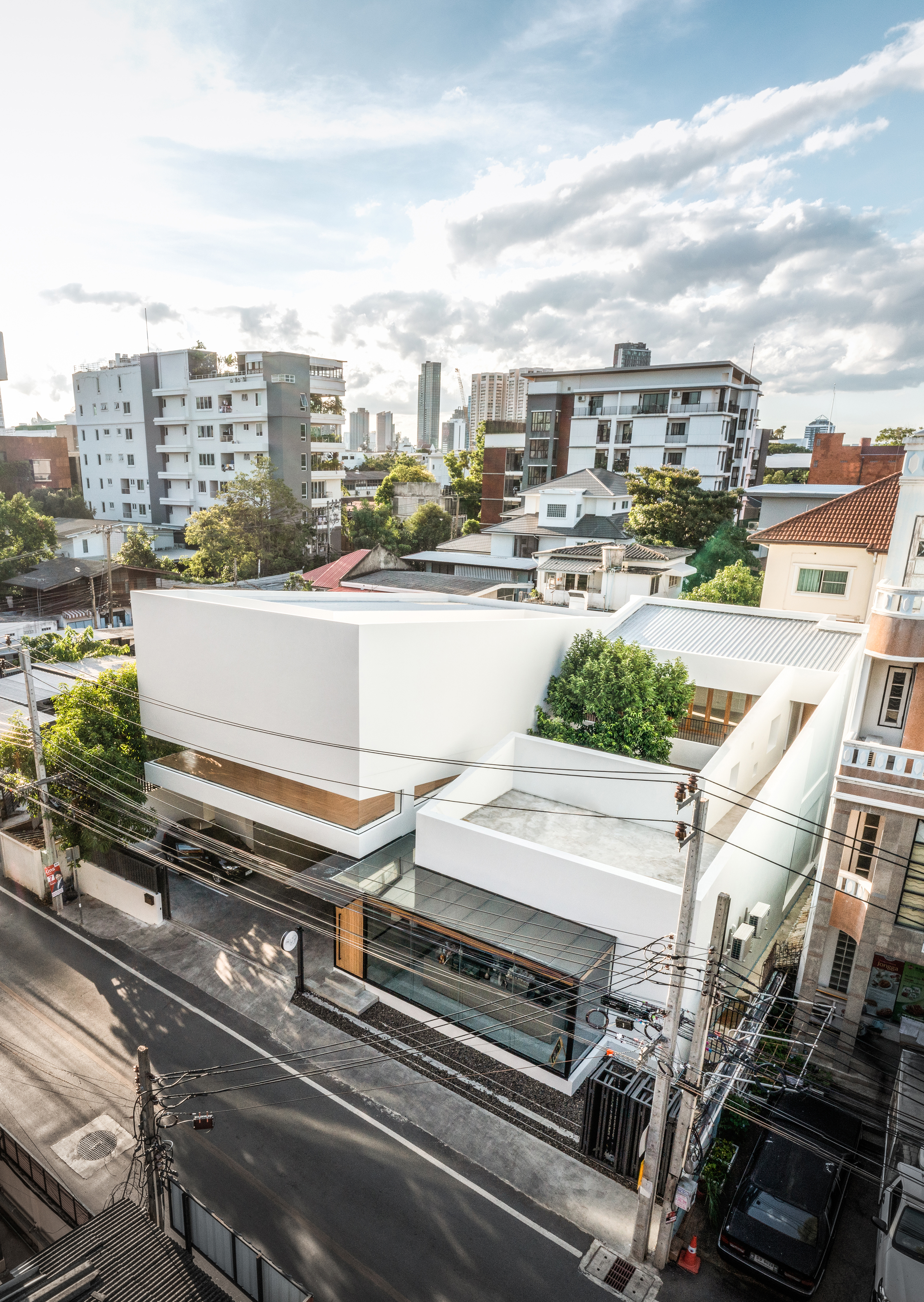 RISU Cafe by ForX Design Studio - Architizer