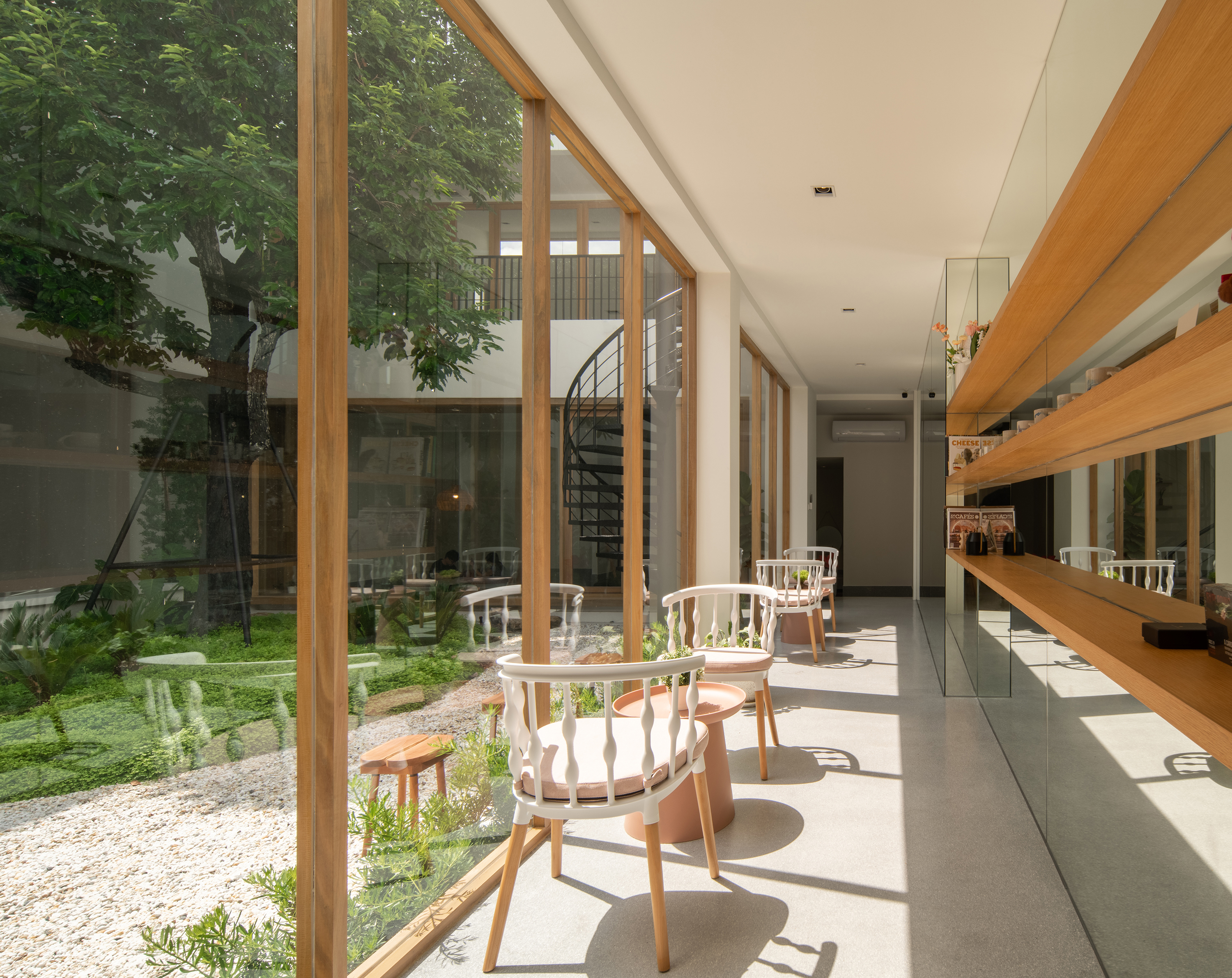 RISU Cafe by ForX Design Studio - Architizer