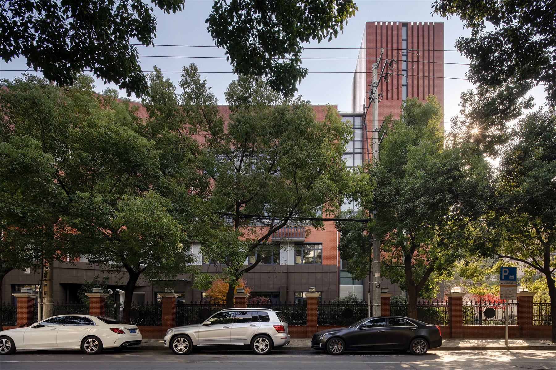 Lansheng Fudan Middle School Guohe Road Branch Renovation and Expansion ...