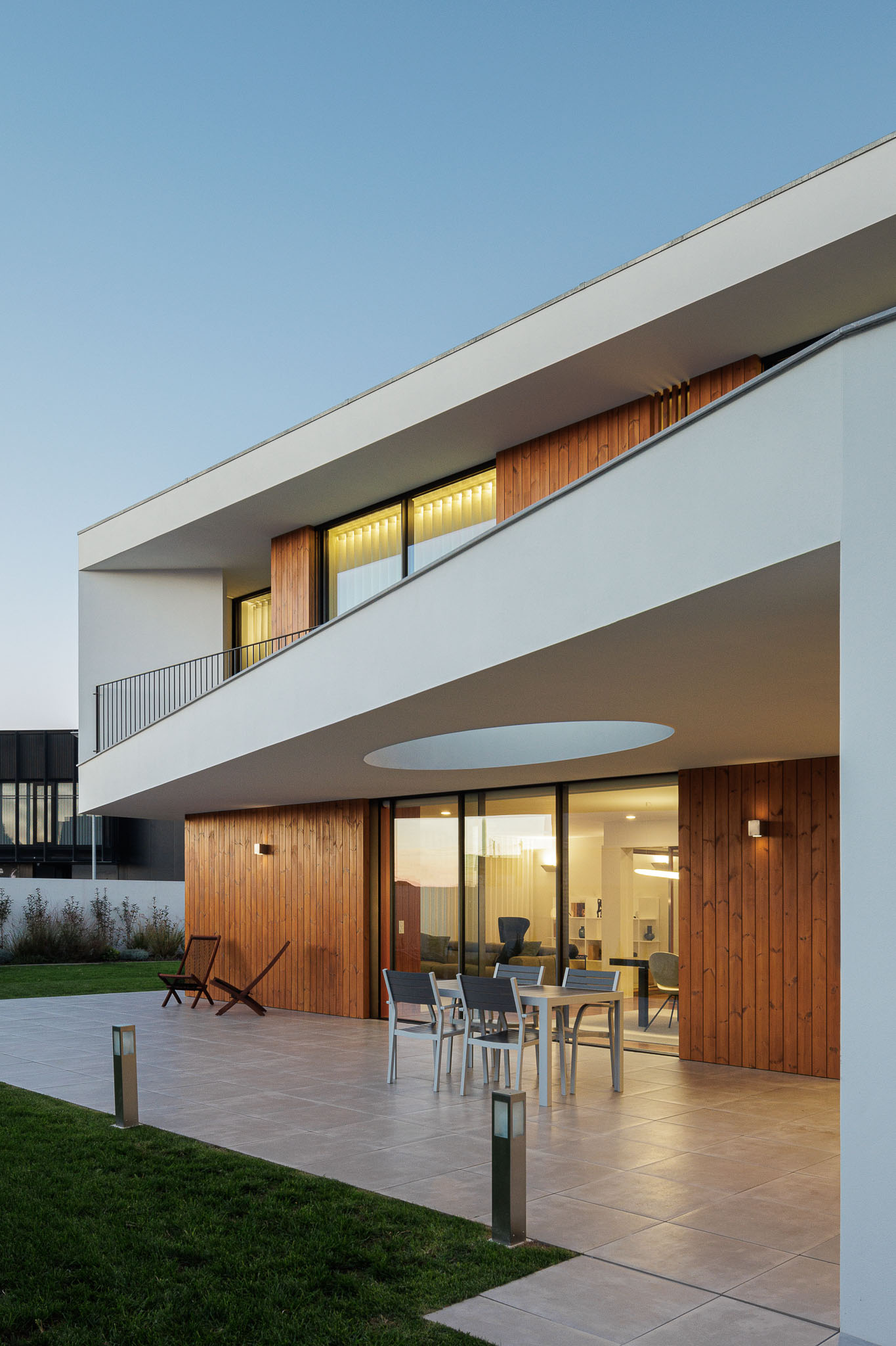 R.P. House by Atelier d'Arquitectura Lopes da Costa - Architizer