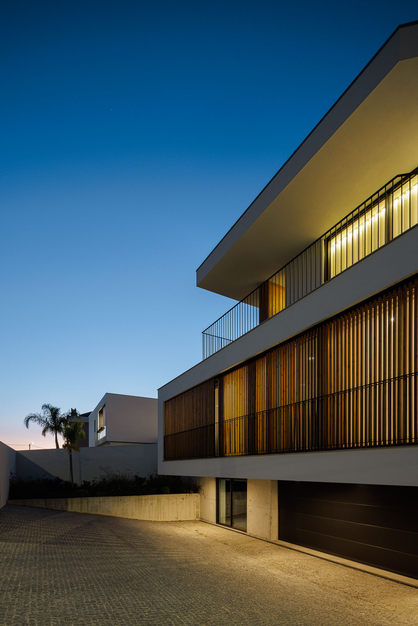 R.P. House by Atelier d'Arquitectura Lopes da Costa - Architizer