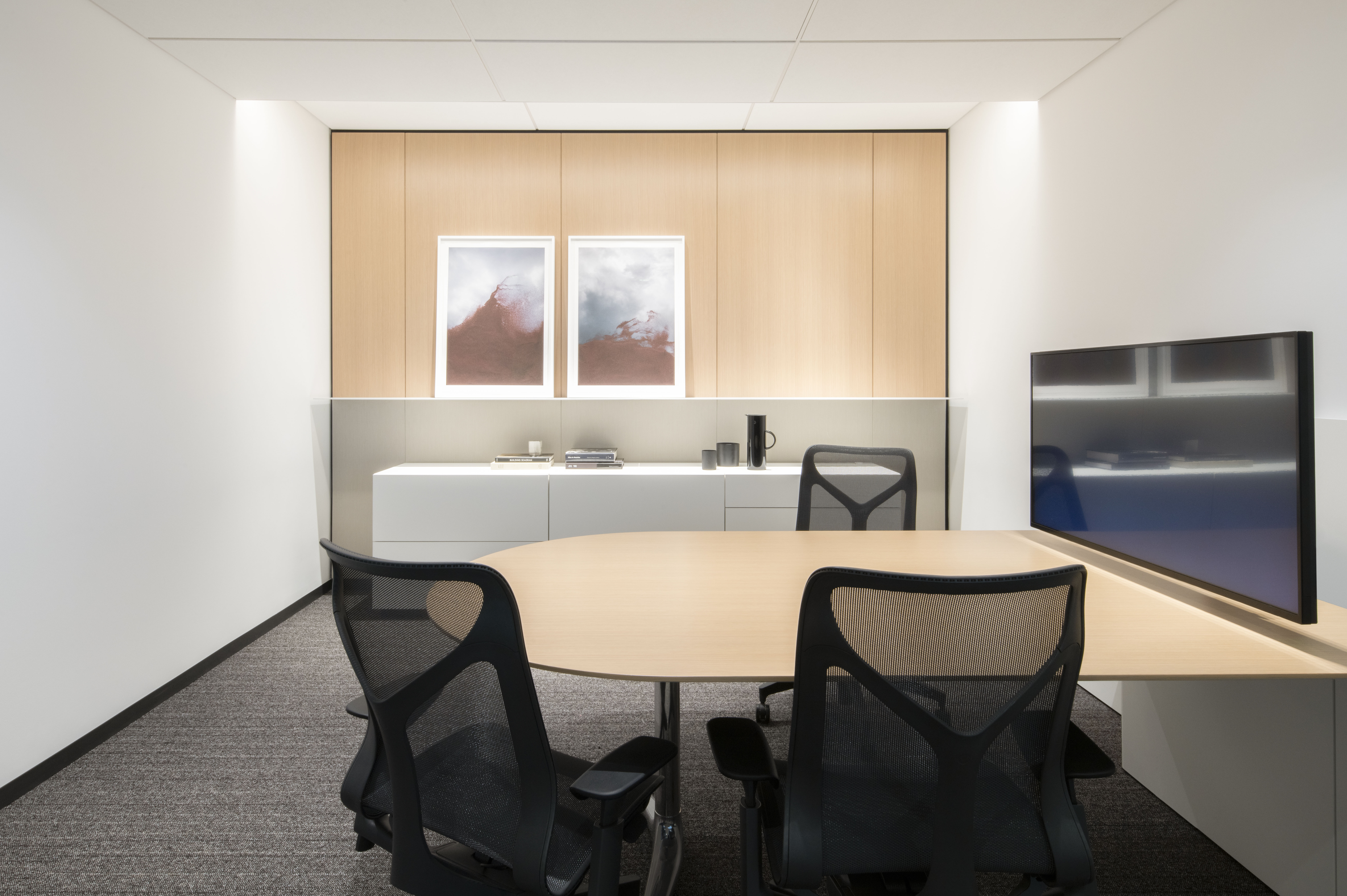 Mouvement Desjardins- Executive floors by Provencher_Roy - Architizer