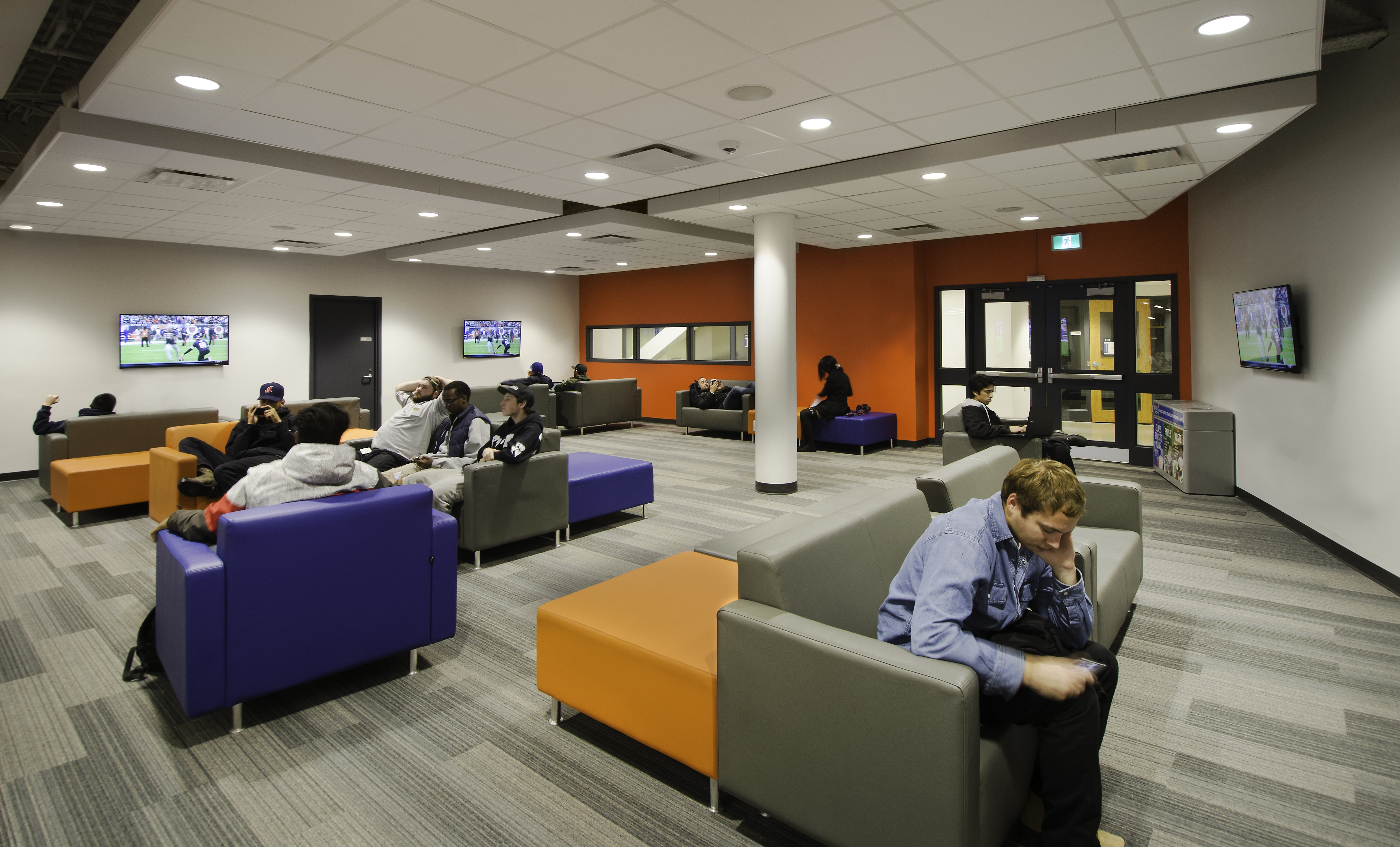 GEORGE BROWN COLLEGE / CASA LOMA CAMPUS STUDENT CENTRE by Architecture ...