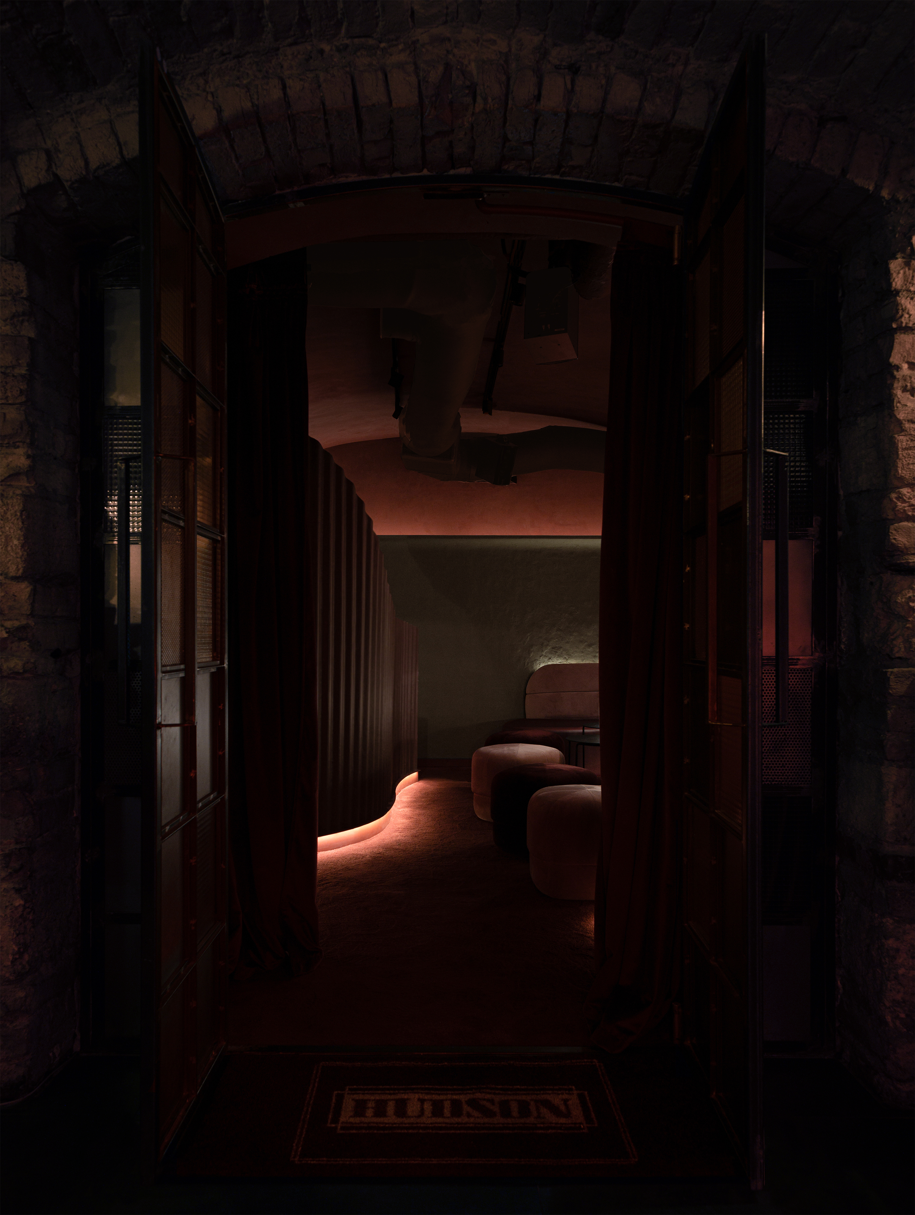 Hudson Bar by Noumen Studio - Architizer