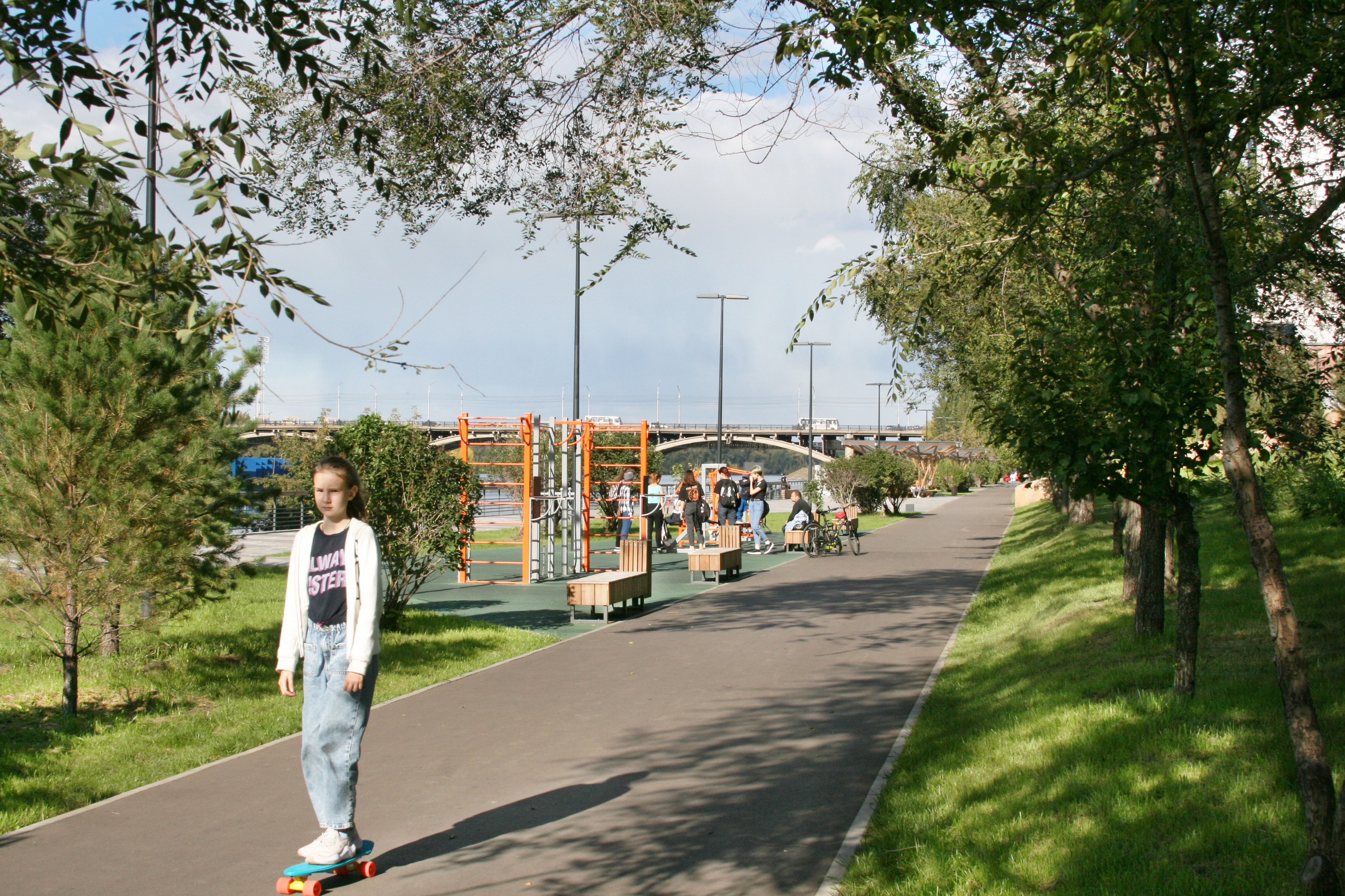PROMENADE WITH AMPHITHEATER AND ART OBJECT - Part of 1st stage of ...