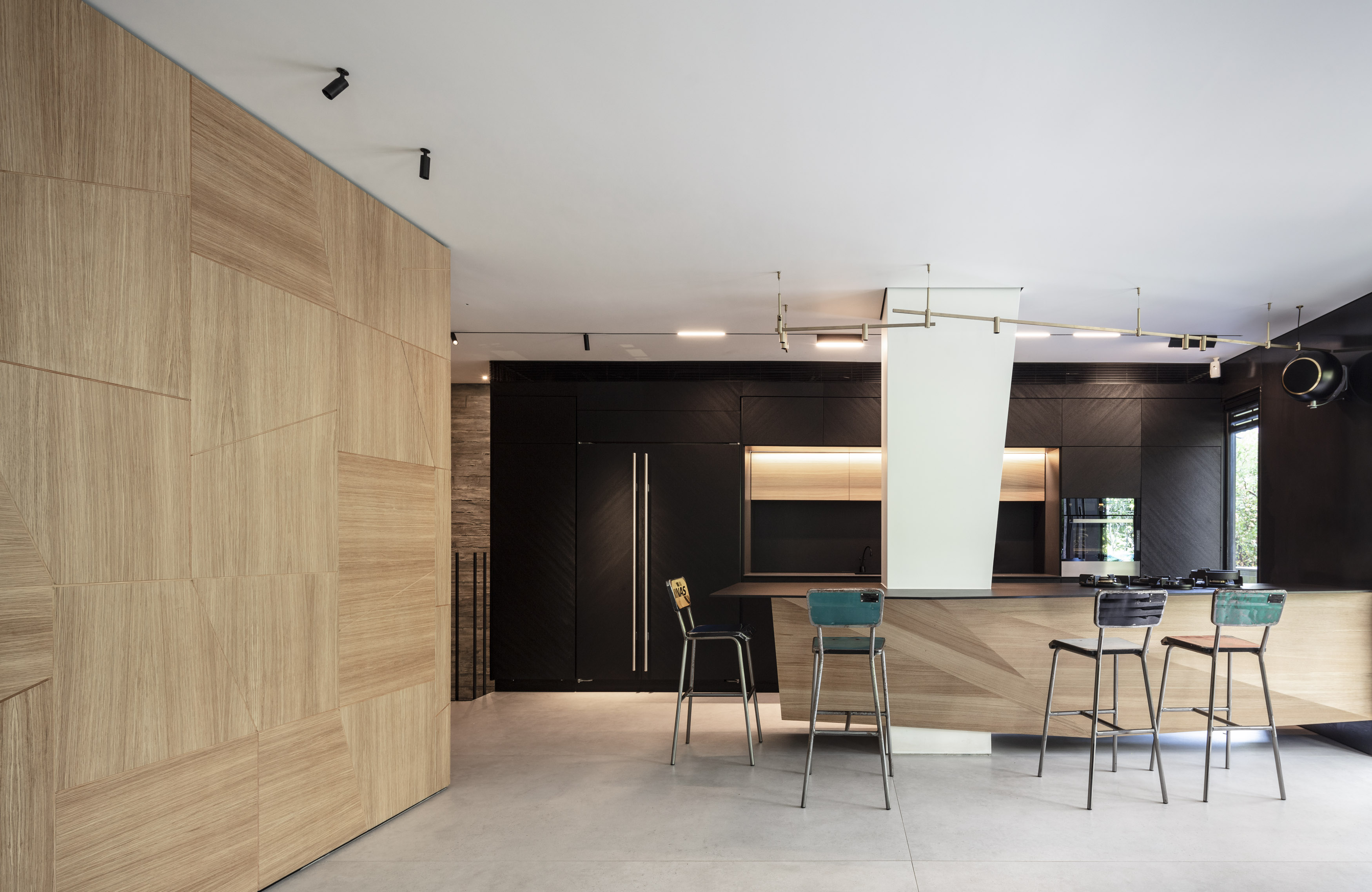 KNYE3 2 - NORTHERN STAR GARDEN APARTMENT IN NORTH TEL AVIV by Yaron ...