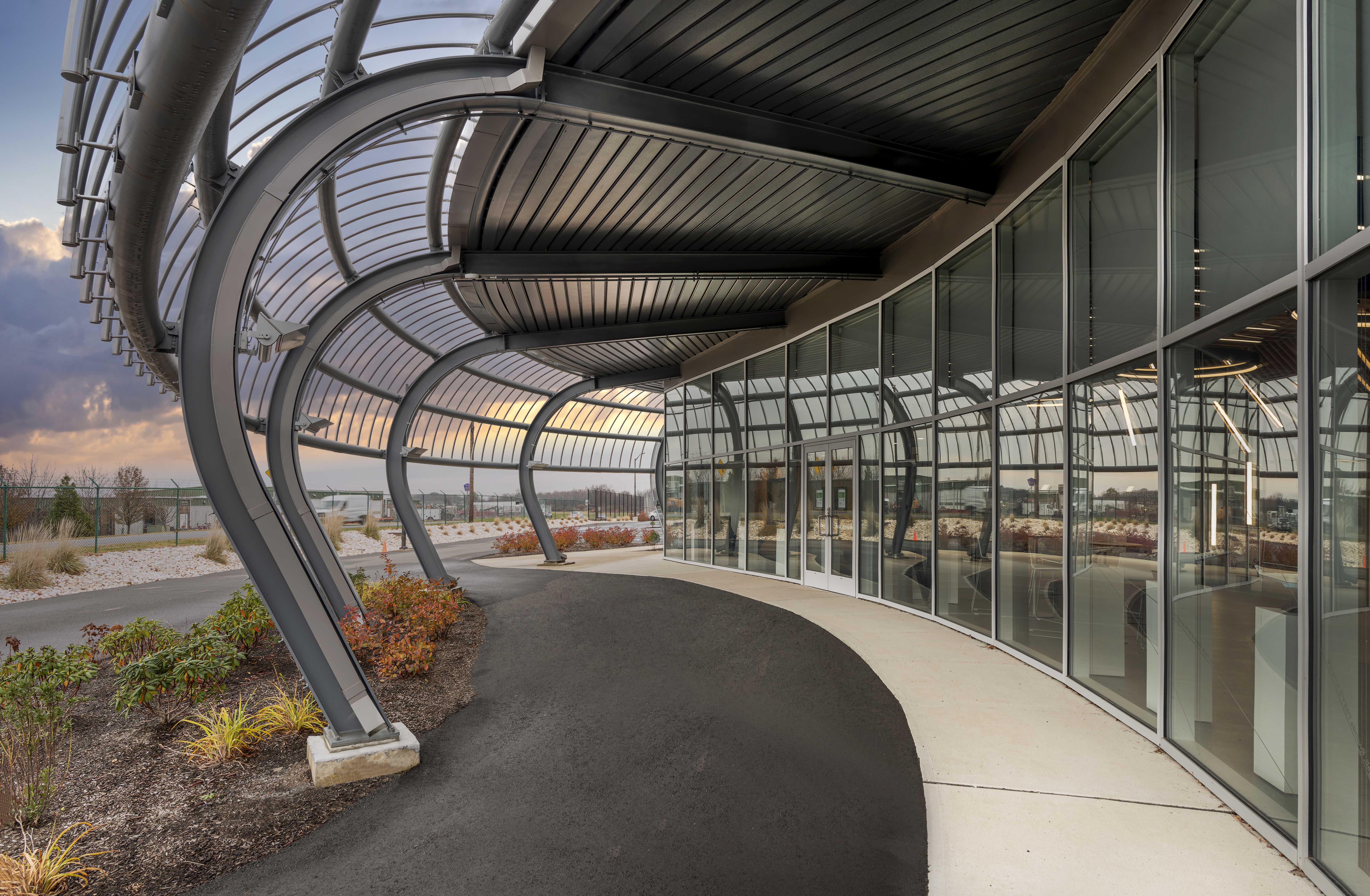 Corporate Flight Operations Center by DCM-AE - Architizer