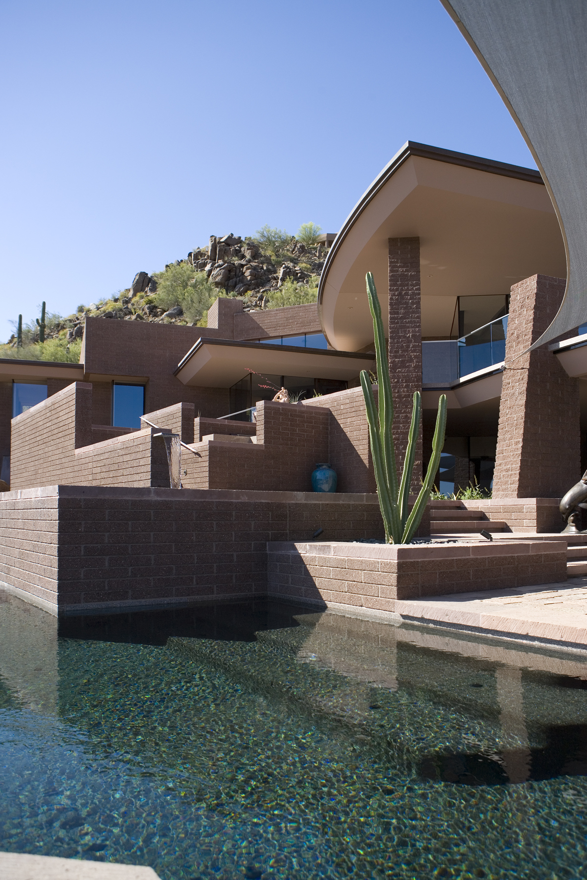 Yucca Mountain Residence by SWABACK Architects + Planners, pllc ...