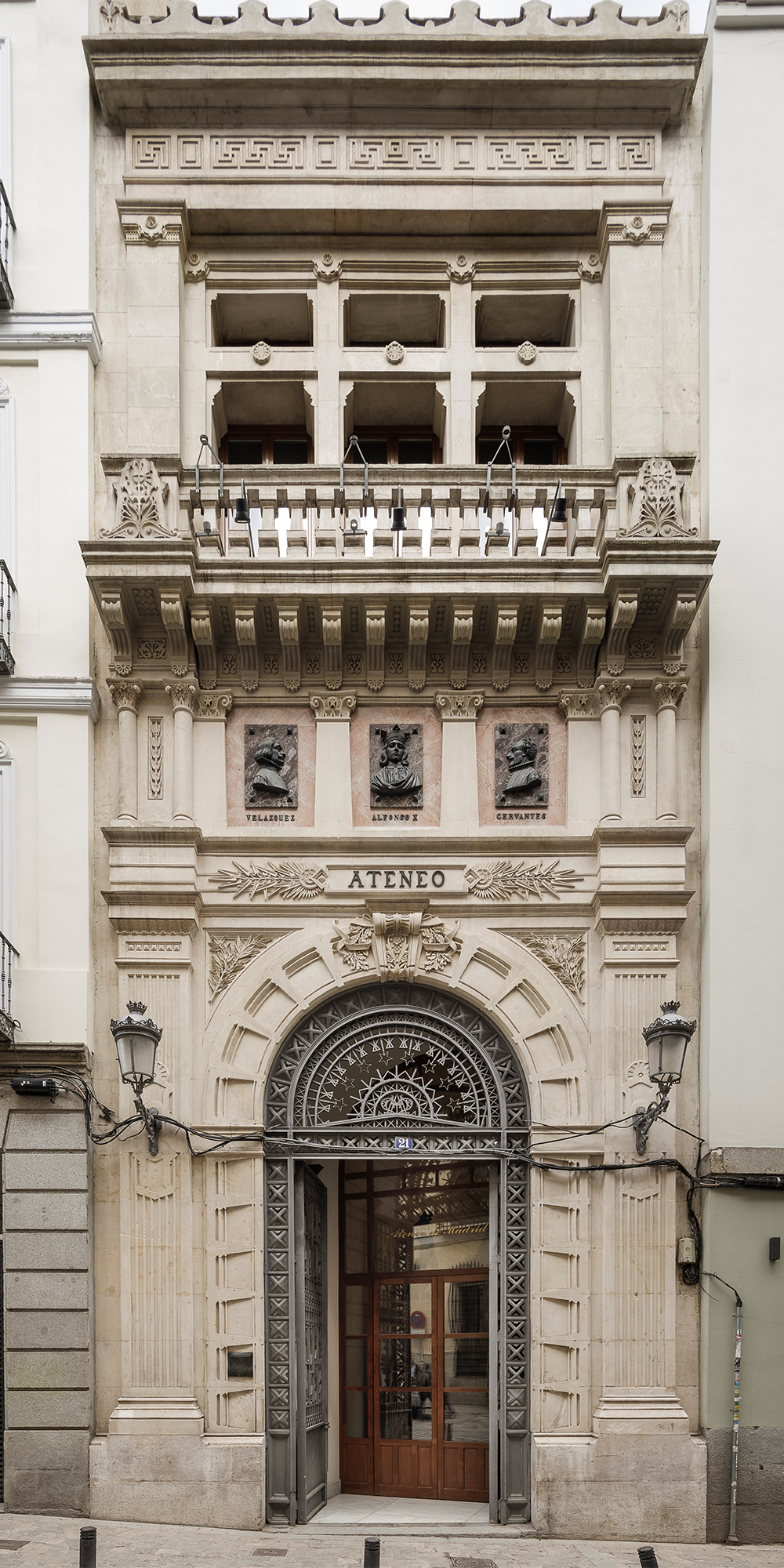 Ateneo de Madrid. Refurbishment and restoration of Ateneo de Madrid ...