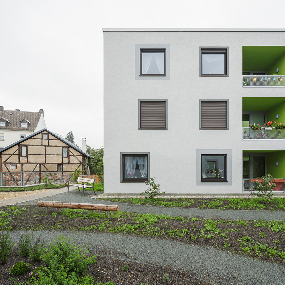 IQ Experimental Subsidized Housing in Selb, Germany (IQ innerstädtische ...