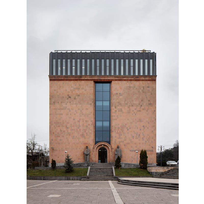 TUMO Center for Creative Technologies by d'Arvestanots - Architizer