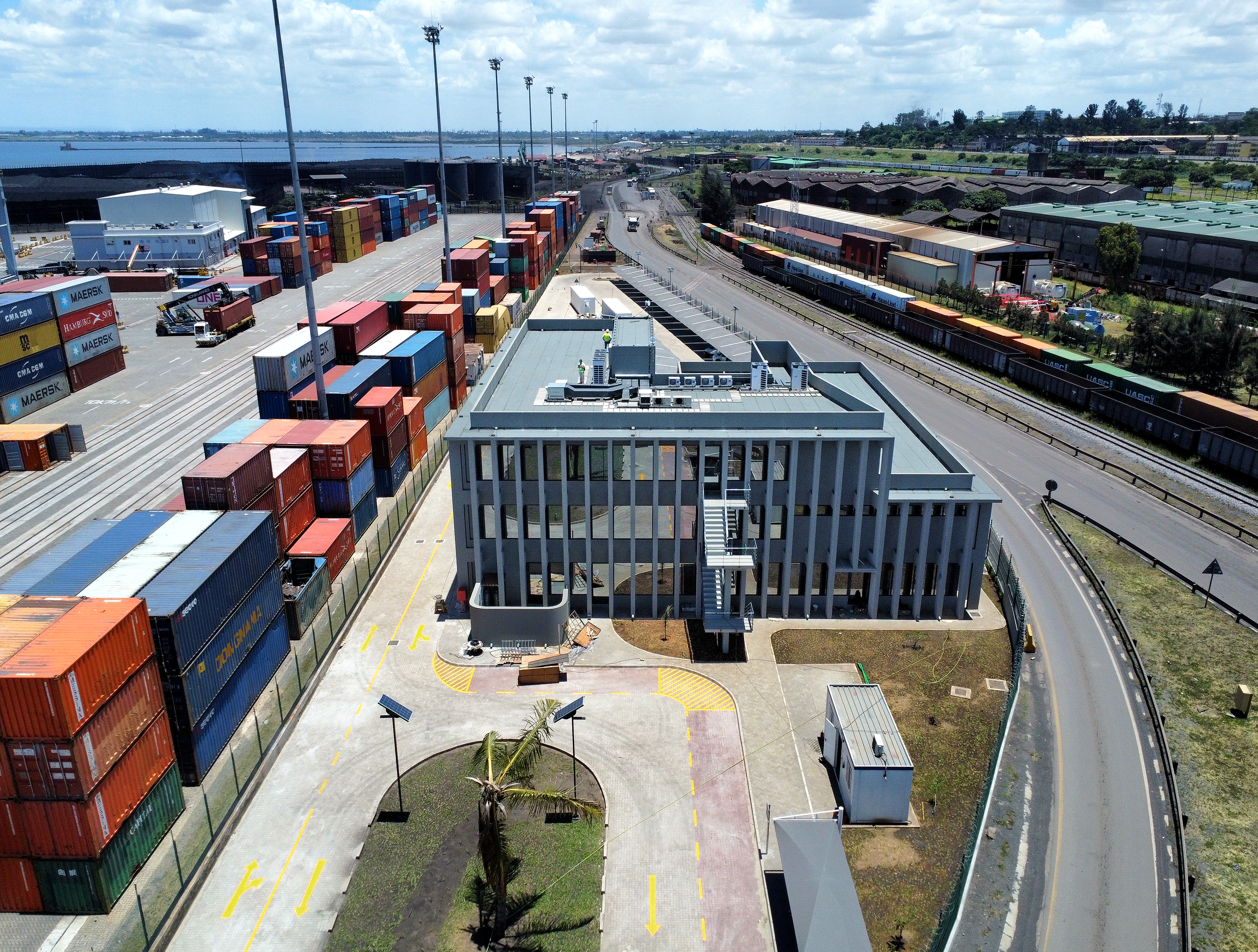 DP World Headquarters – Port of Maputo by SECON - Architizer