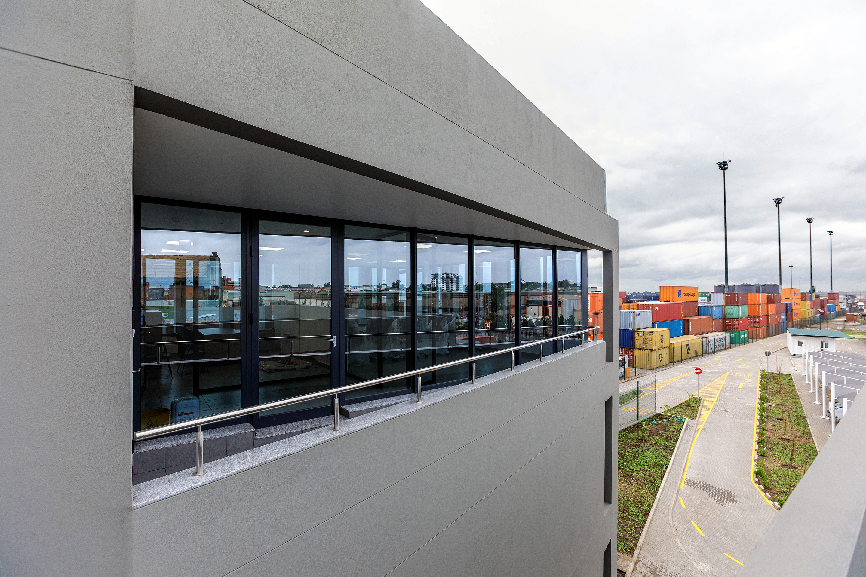 DP World Headquarters – Port of Maputo by SECON - Architizer