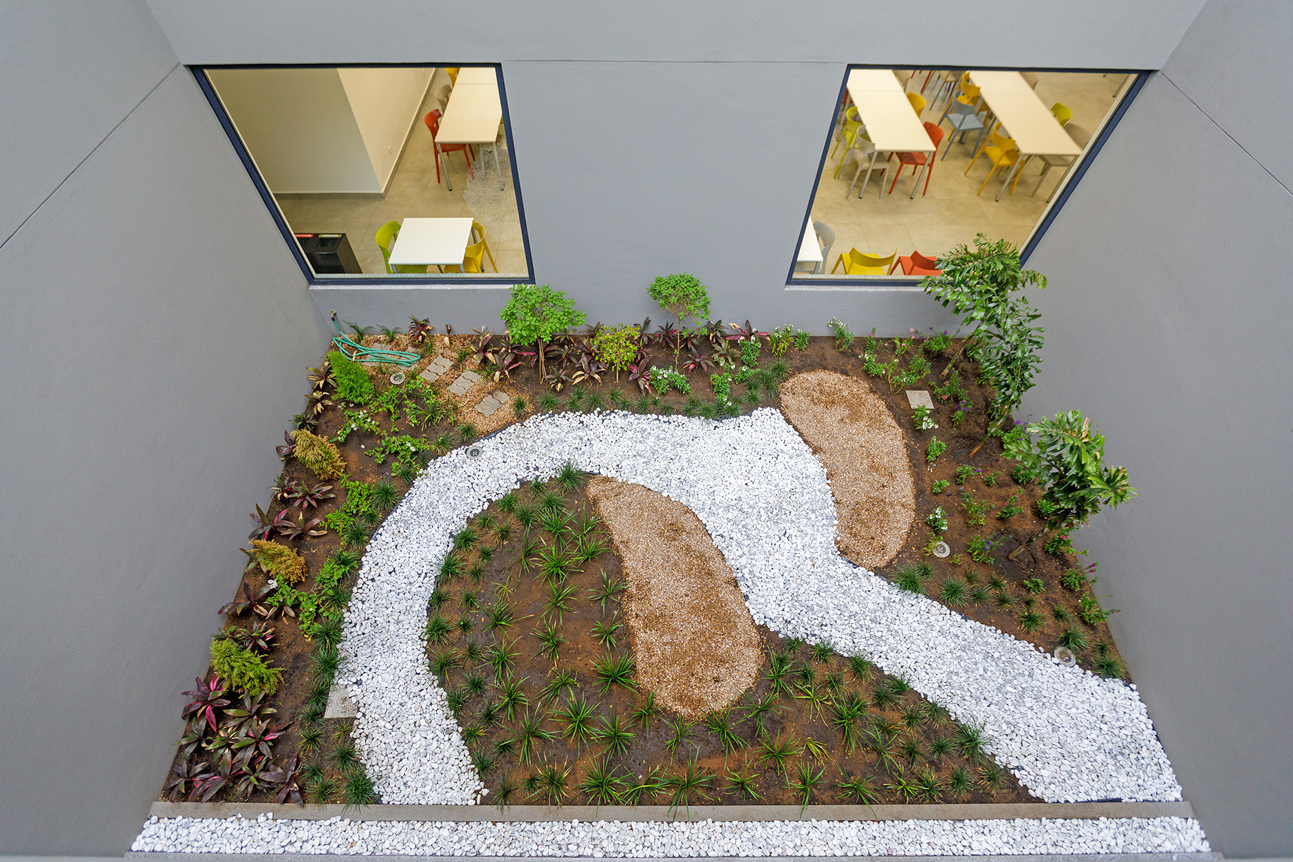 DP World Headquarters – Port of Maputo by SECON - Architizer