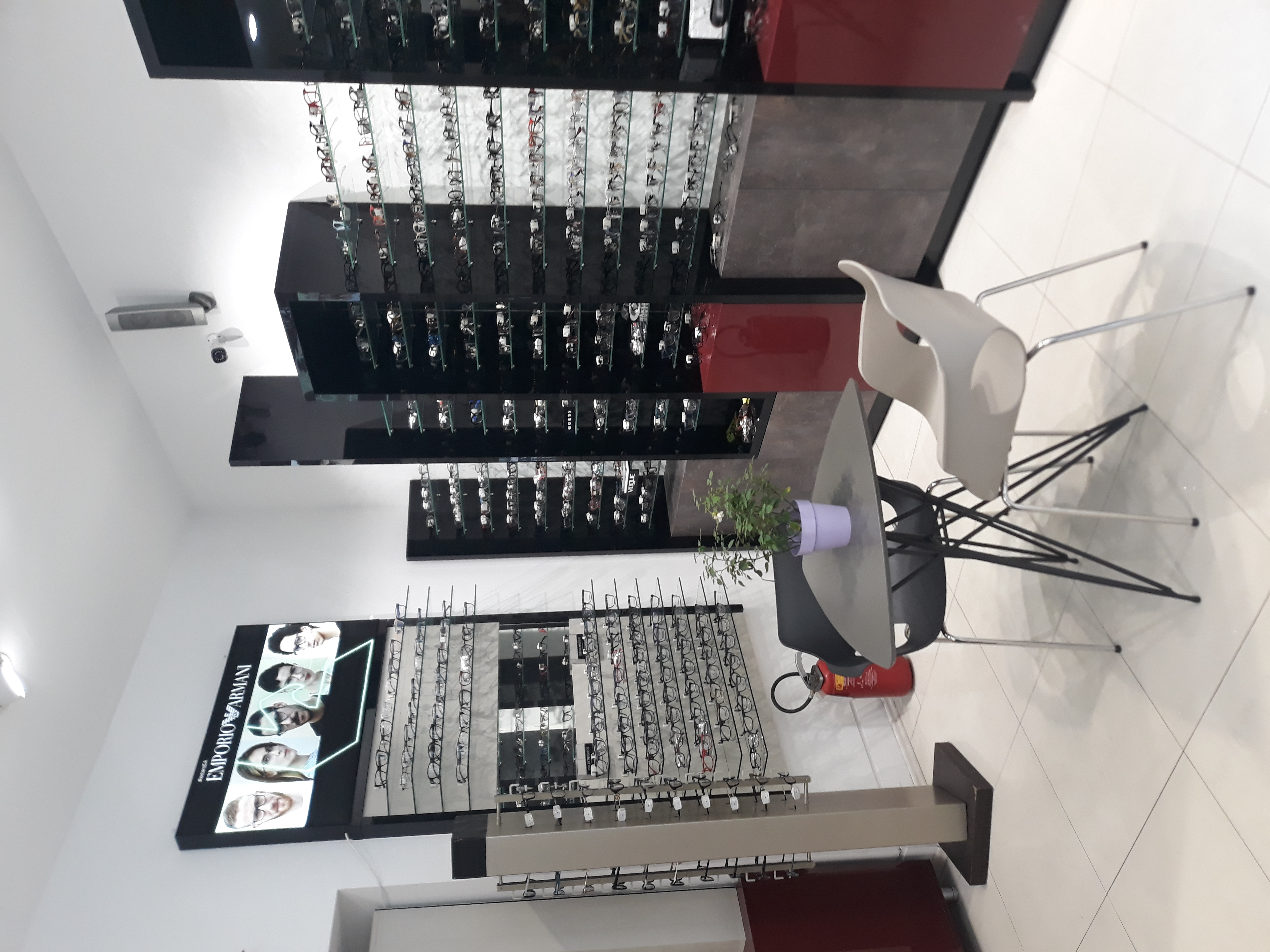 VIZUS OPTICS by NAKA STUDIO - Architizer