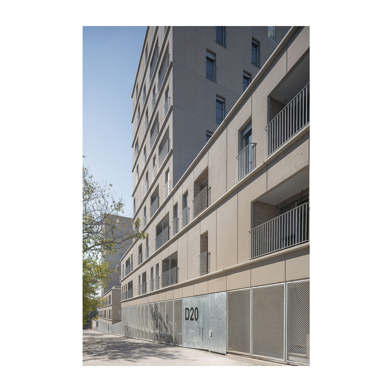 159 SOCIAL HOUSING CARABANCHEL, MADRID by TAAs - Architizer