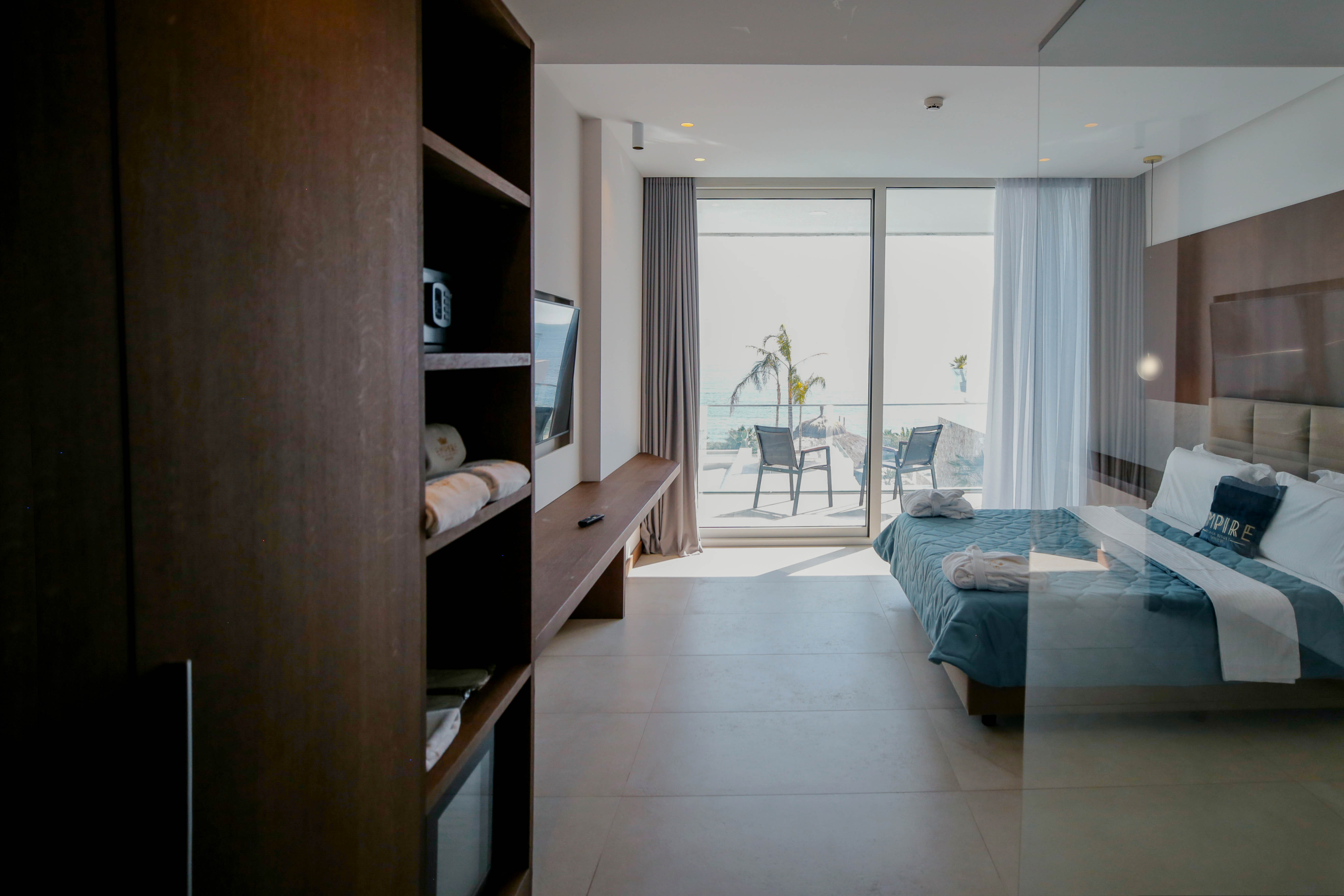 The Empire Resort Hotel: when luxury blends with the surrounding ...