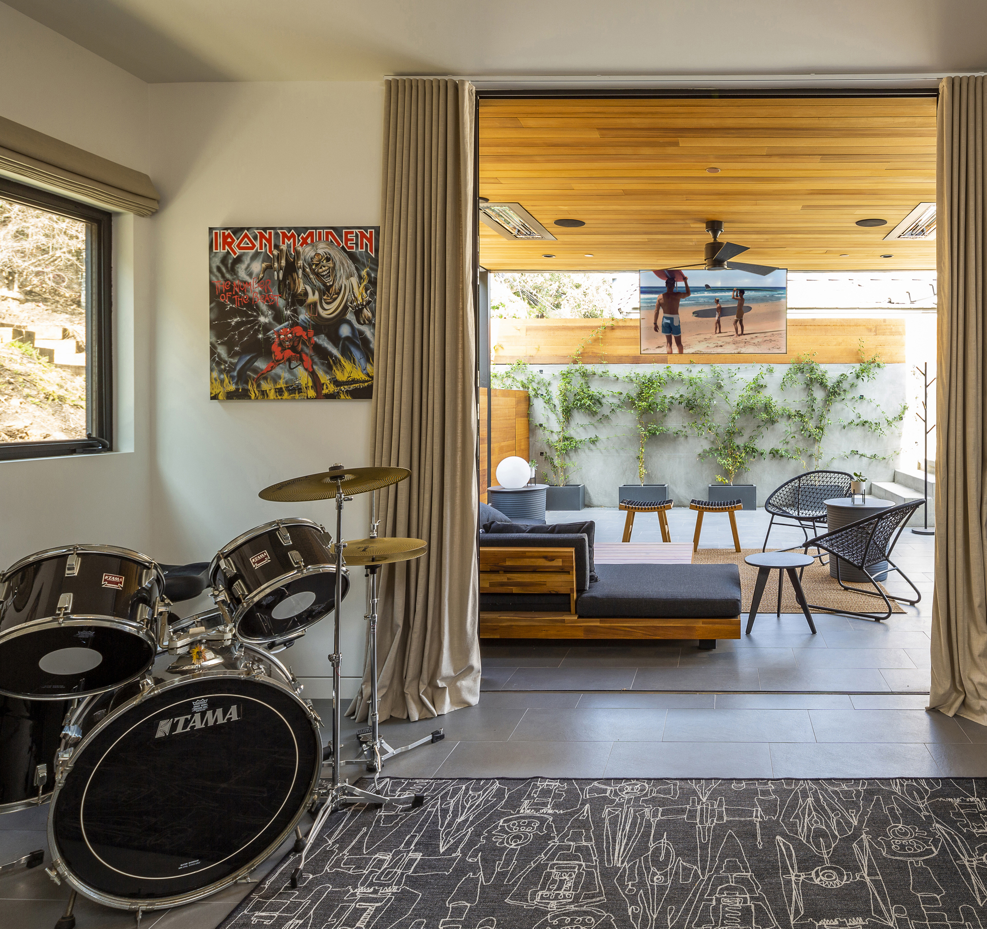 Wrap Recess House by Aaron Neubert Architects - Architizer